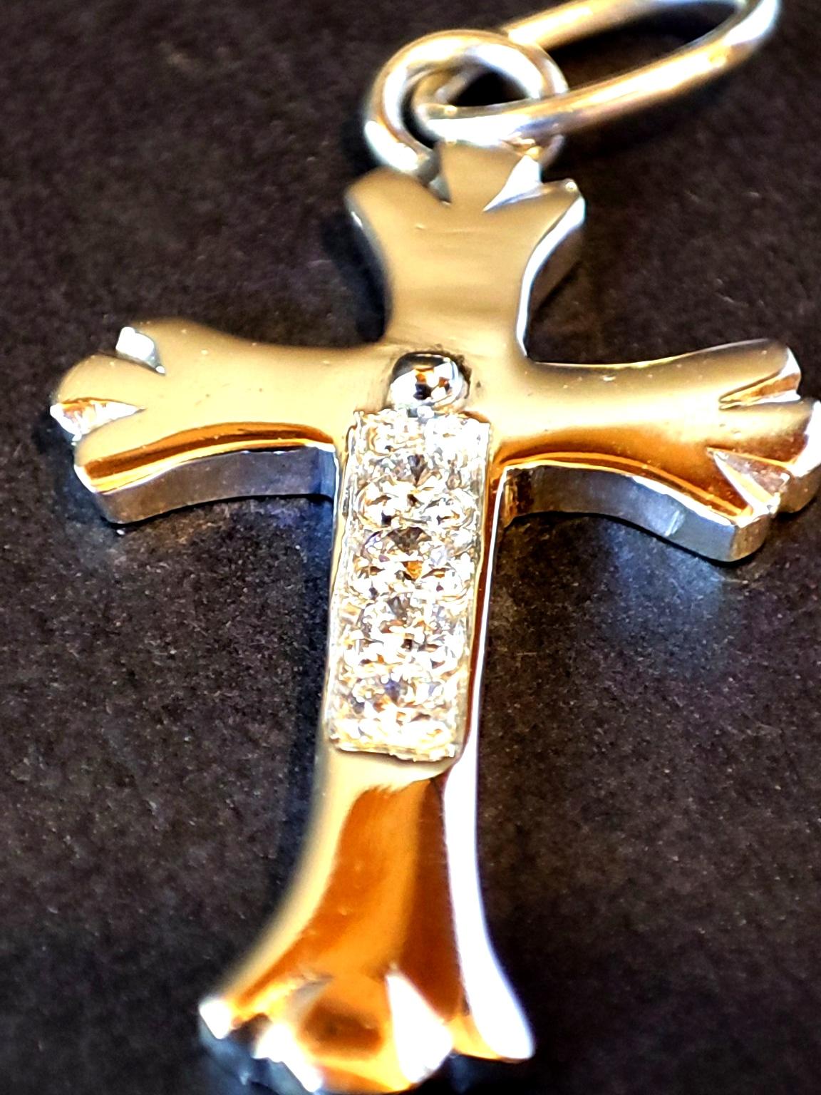 Sterling Silver Pavé Set Cross