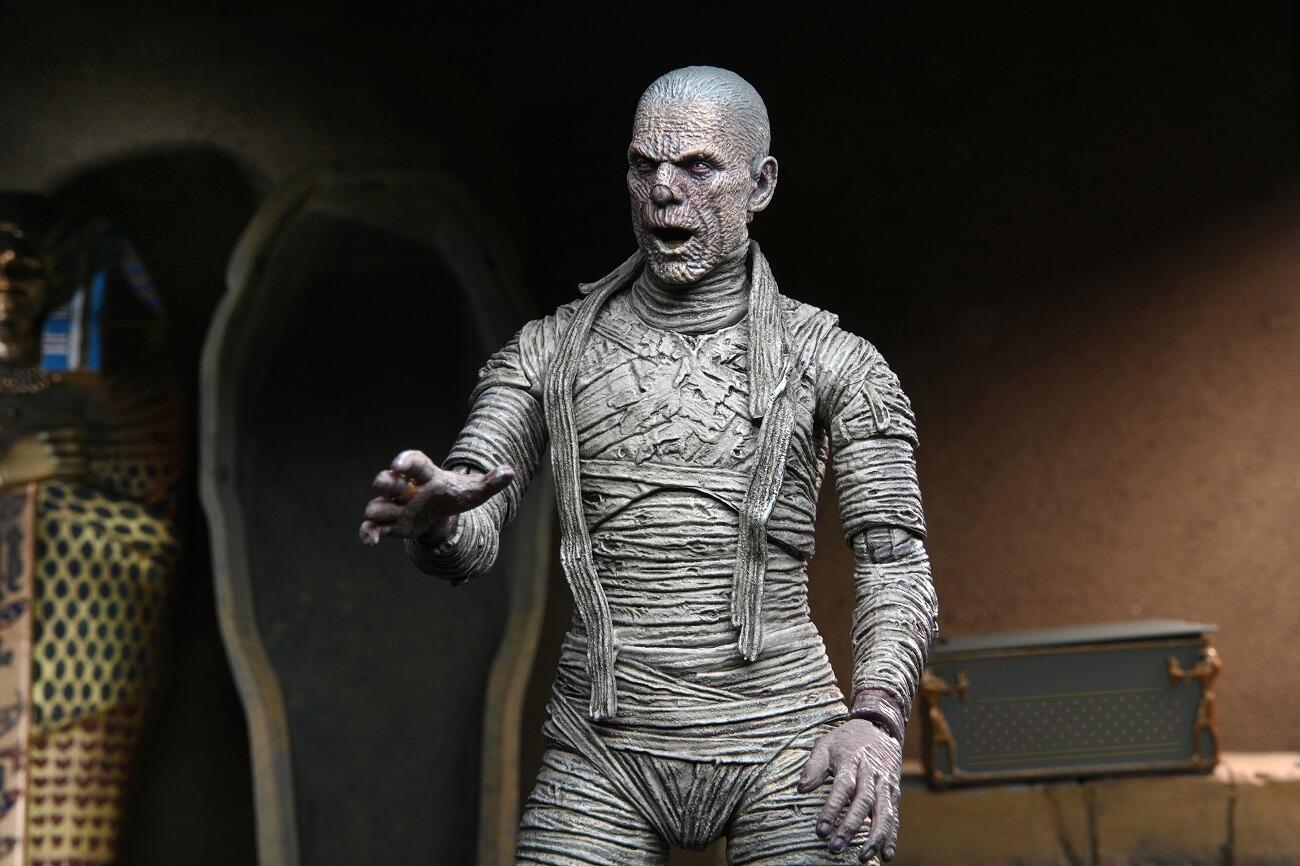 Universal Monsters Ultimate 7 Inch Scale Action Figure - The Mummy