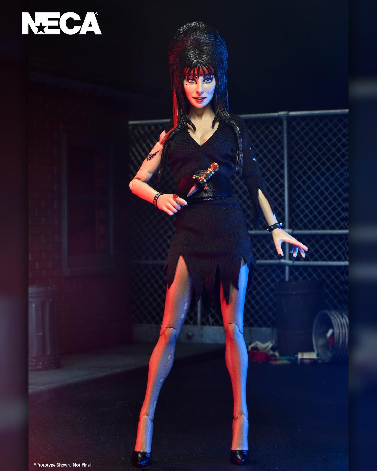 Elvira 8-Inch Scale Clothed Action Figure - Commando Elvira