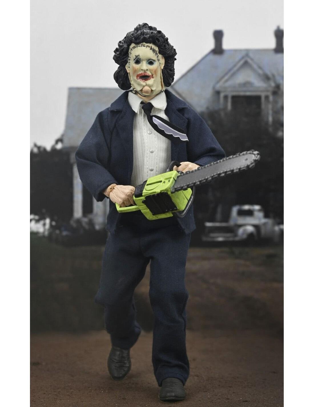 Texas Chainsaw Massacre Ultimate 8-Inch Action Figure - Leatherface ...