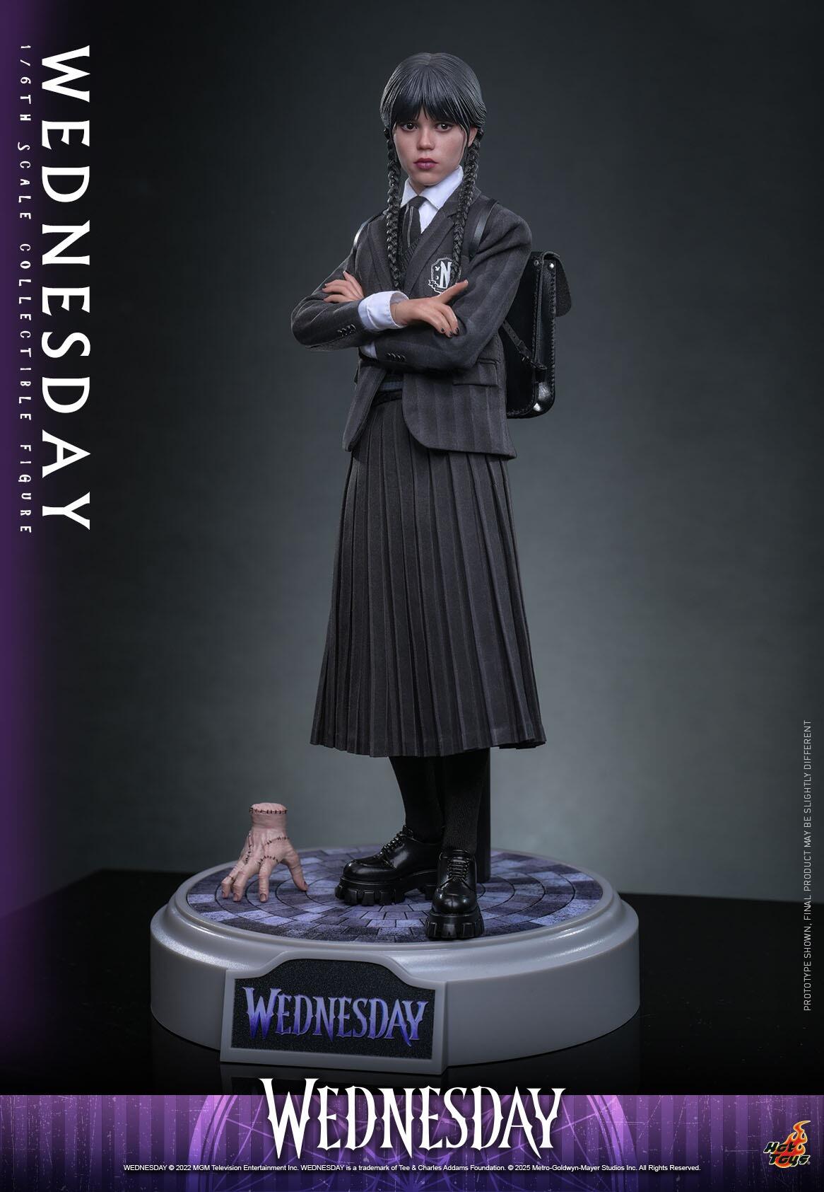 Wednesday Addams - Wednesday Hot Toys Collectibles 1/6 Scale Action Figure