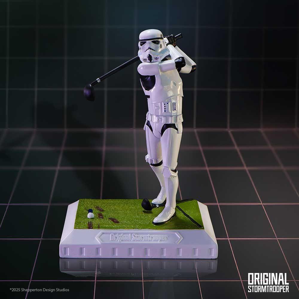 Star Wars The Original Stormtrooper Resin Collectible Figurine - Hole ...