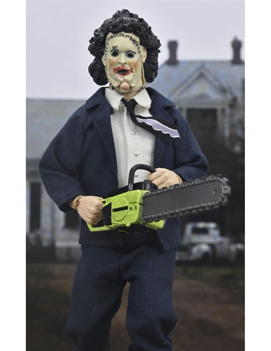 Texas Chainsaw Massacre Ultimate 8-Inch Action Figure - Leatherface ...
