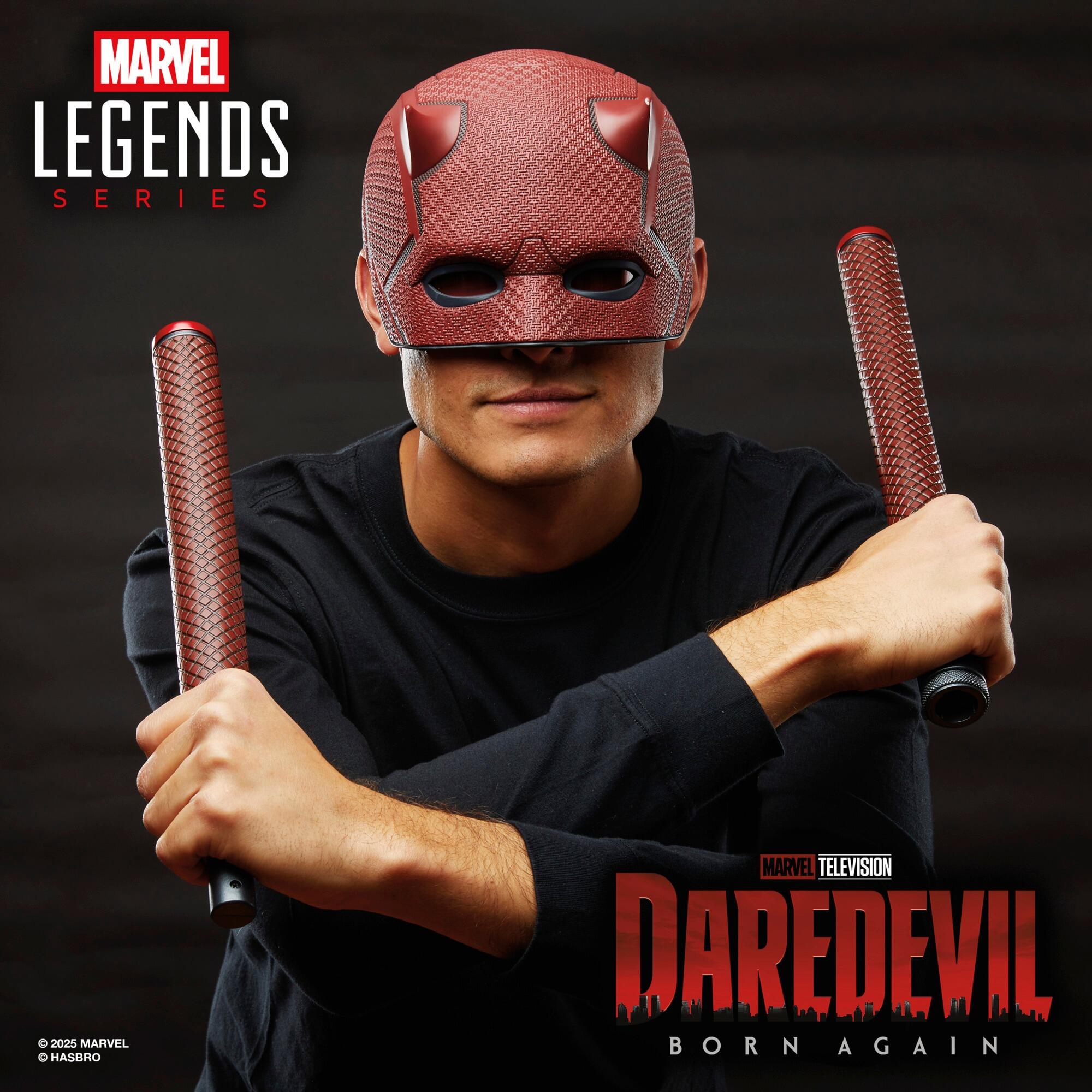 Marvel Legends Premium Roleplay Mask - Daredevil's Mask w/ Billy Club (Daredevil: Born Again)