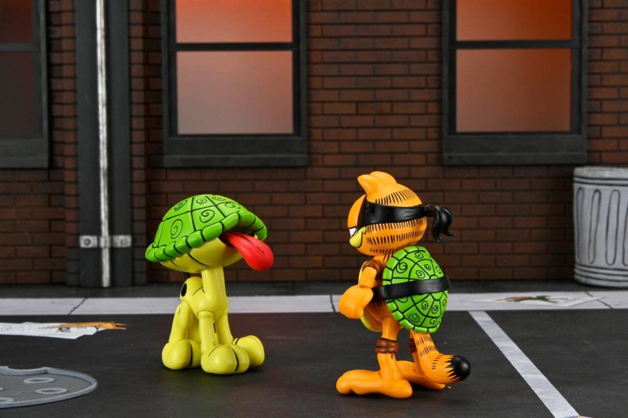Teenage Mutant Ninja Turtles X Garfield Comic 7 Inch Scale Ultimate ...