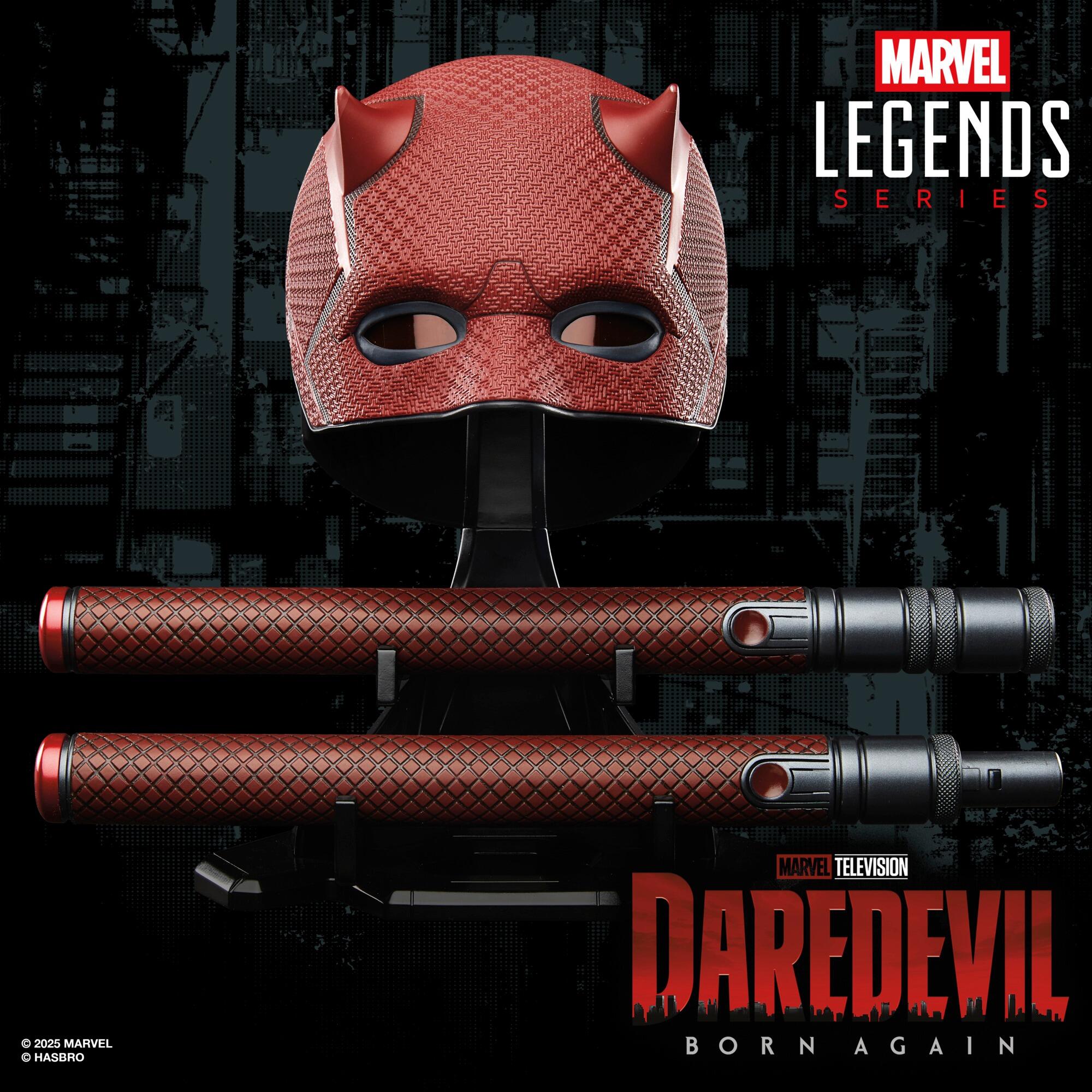Marvel Legends Premium Roleplay Mask - Daredevil's Mask w/ Billy Club ...