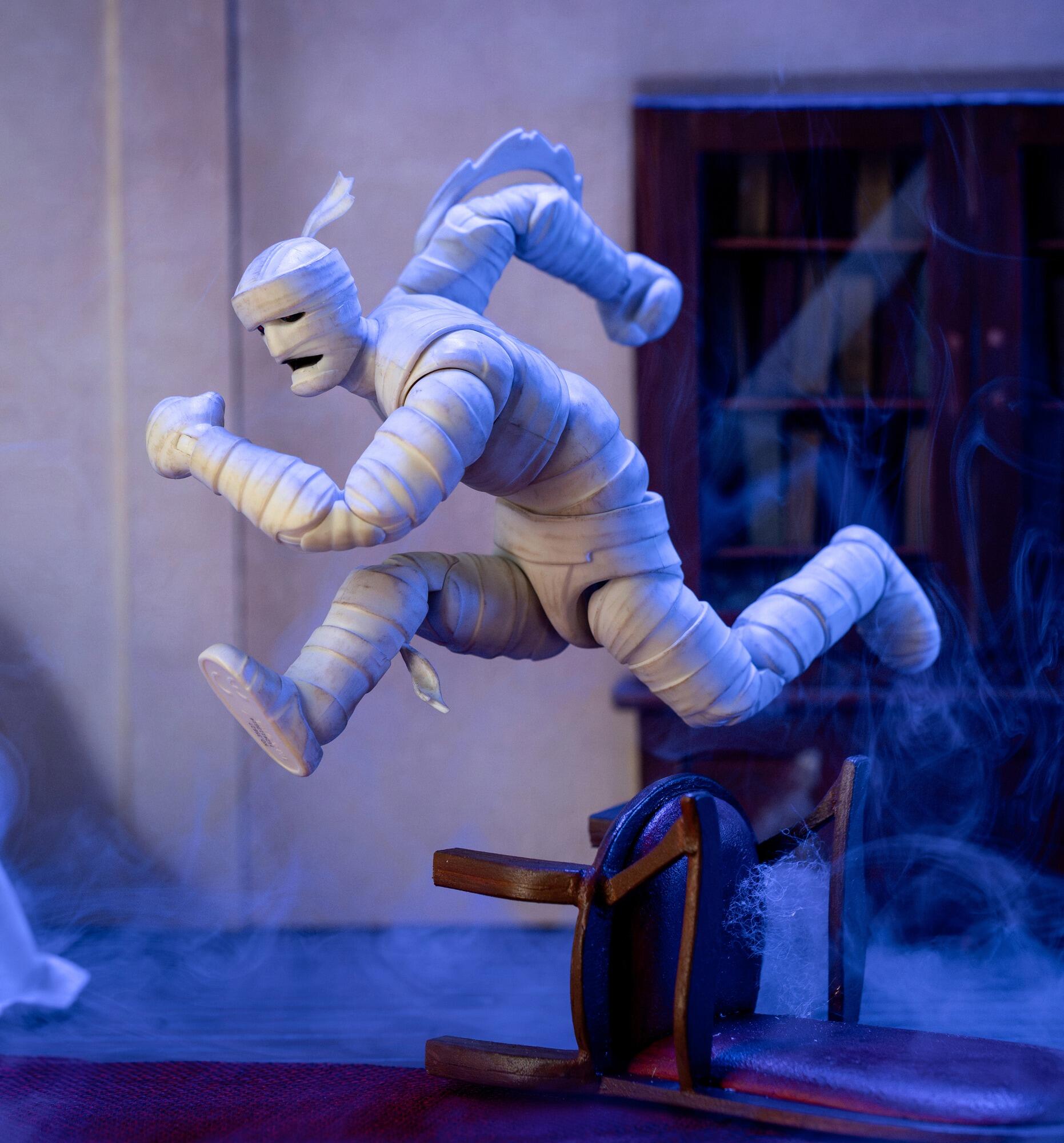 *PRE-ORDER Scooby-Doo 6 Inch Action Figure - Mummy of Ankha