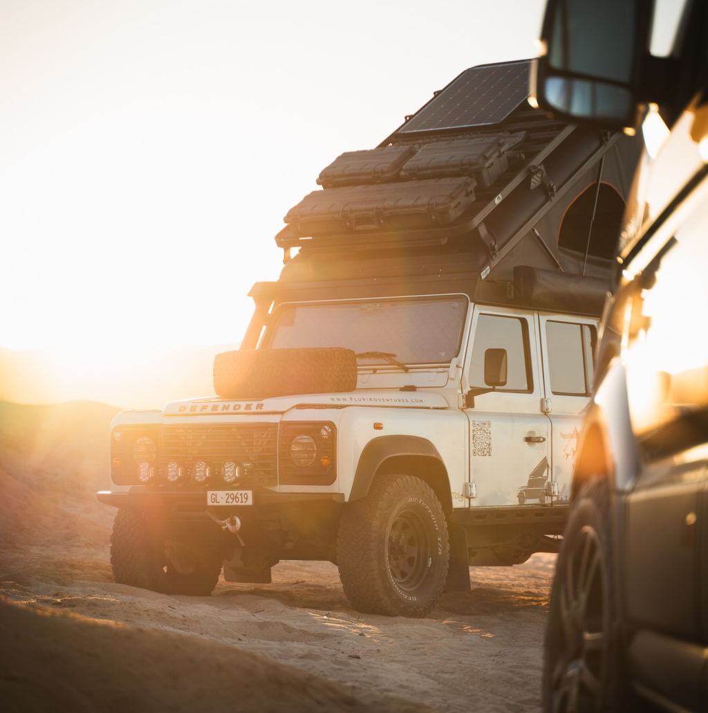Alu-Cab Icarus Pop Top Roof Conversion for Defender 1984-2016