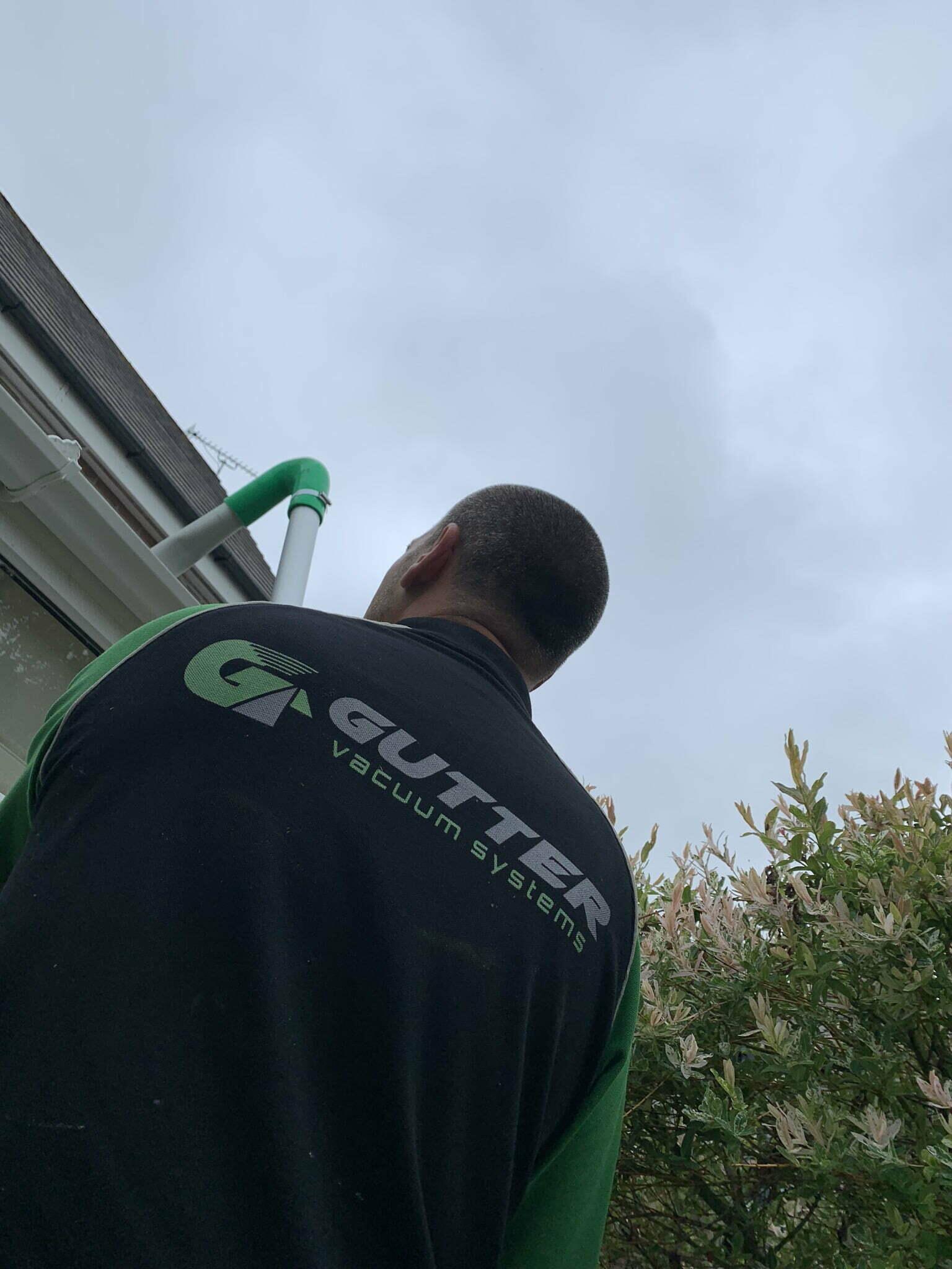 Crevice Gutter Clearing Nozzle