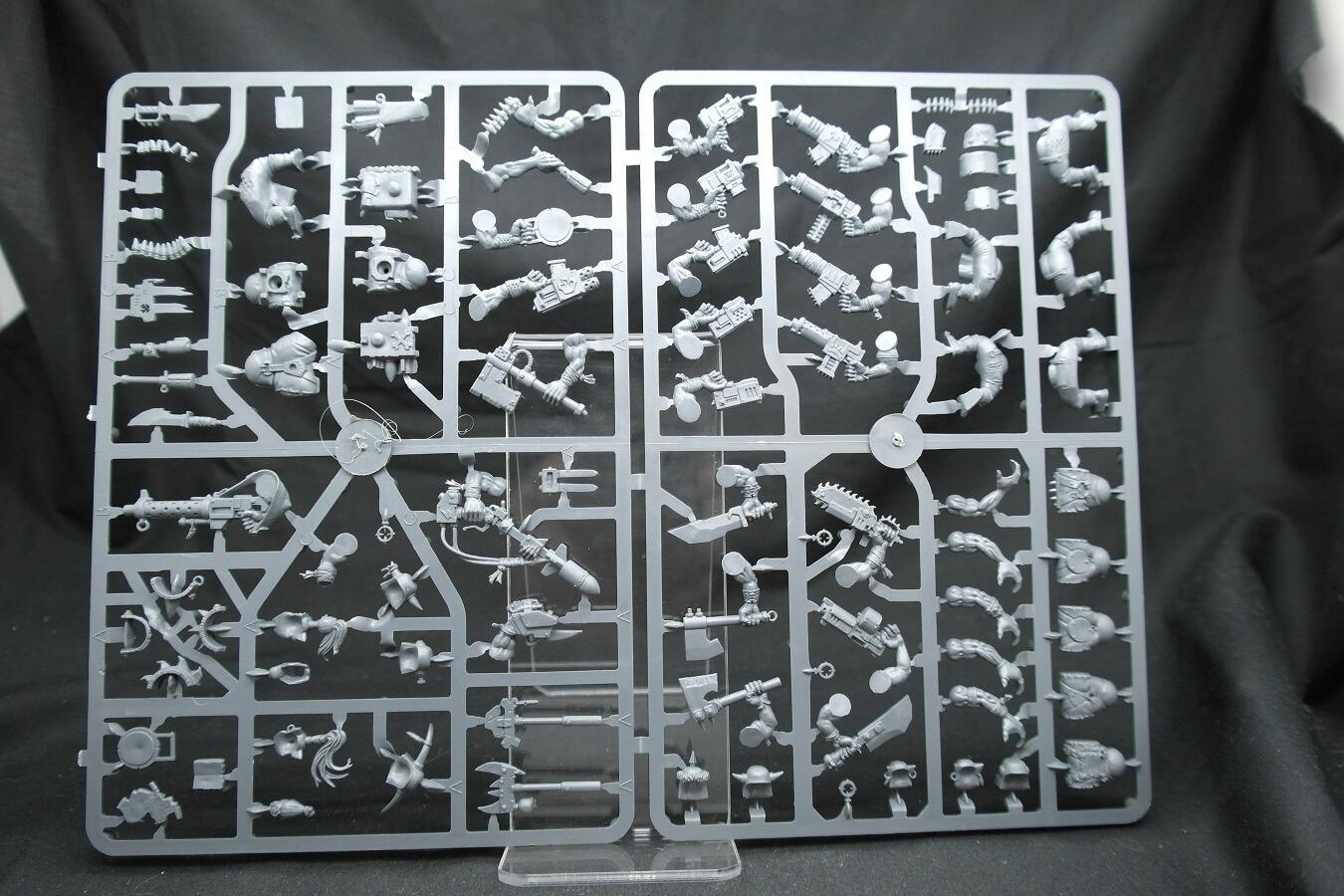 Ork Boyz (11) – NOS On Sprue | Warmodels.co.uk
