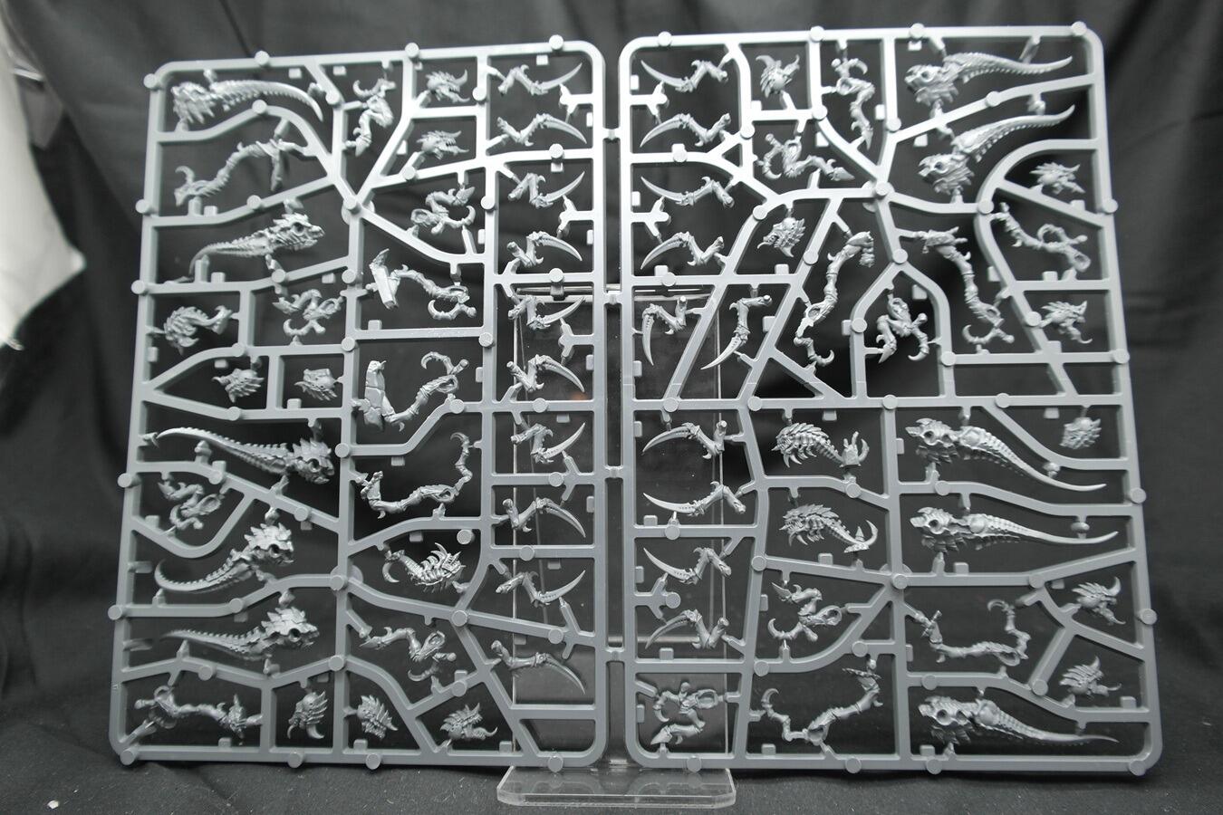 Pre-Loved Tyranids Onslaught Swarm (Opened but Unused) | Warhammer 40k