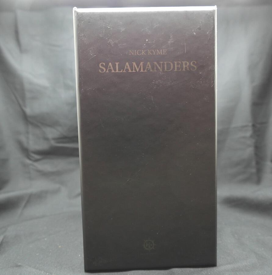 Salamanders Tome of Fire – LE Trilogy (Pre-Loved) | Warmodels.co.uk