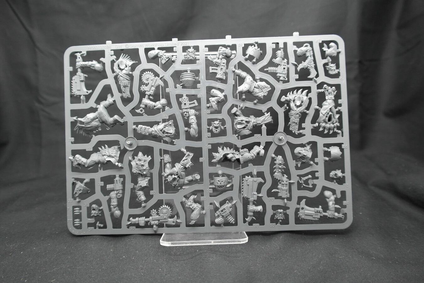 Pre-Loved Beast Snagga Boyz (On Sprue) | Warmodels.co.uk