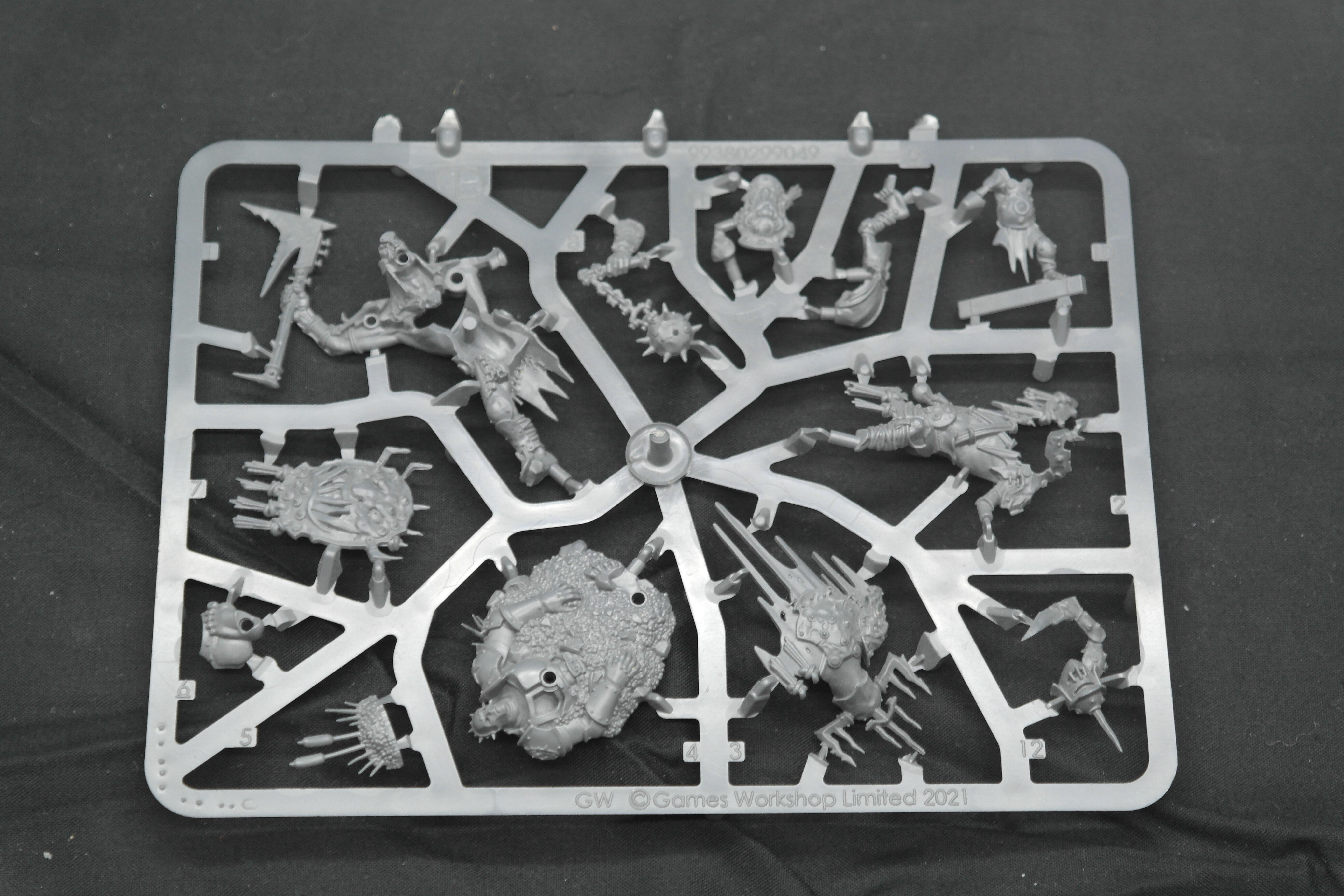 Killaboss with Stab-Grot – Orruk Warclans Hero (New on Sprue) | Warmodels