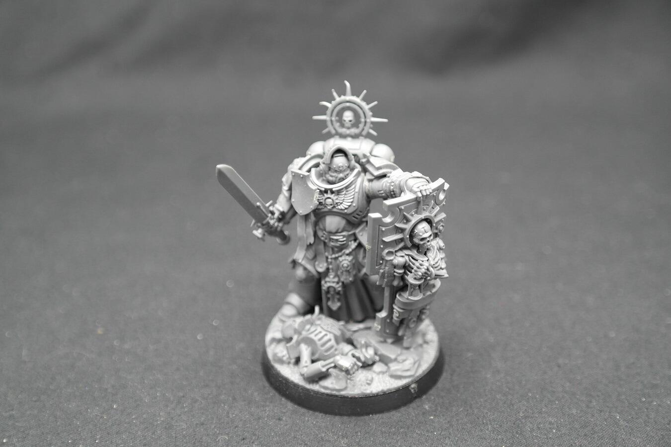 Pre-Loved Space Marine Captain with Relic Shield | Warhammer 40k