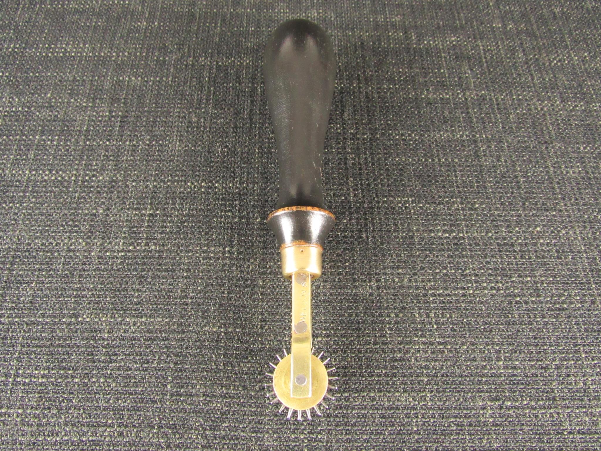 WELDONS Pricking Wheel or Stitching Wheel *SOLD*
