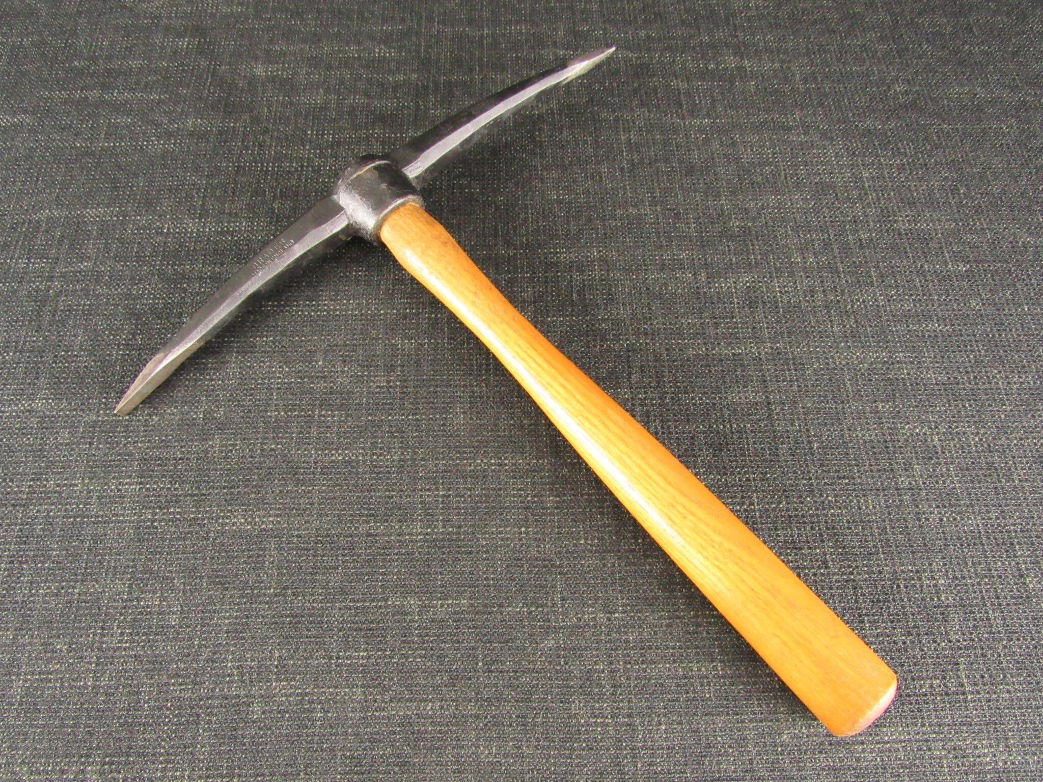 BRADES Pick Hammer - Unused *SOLD*