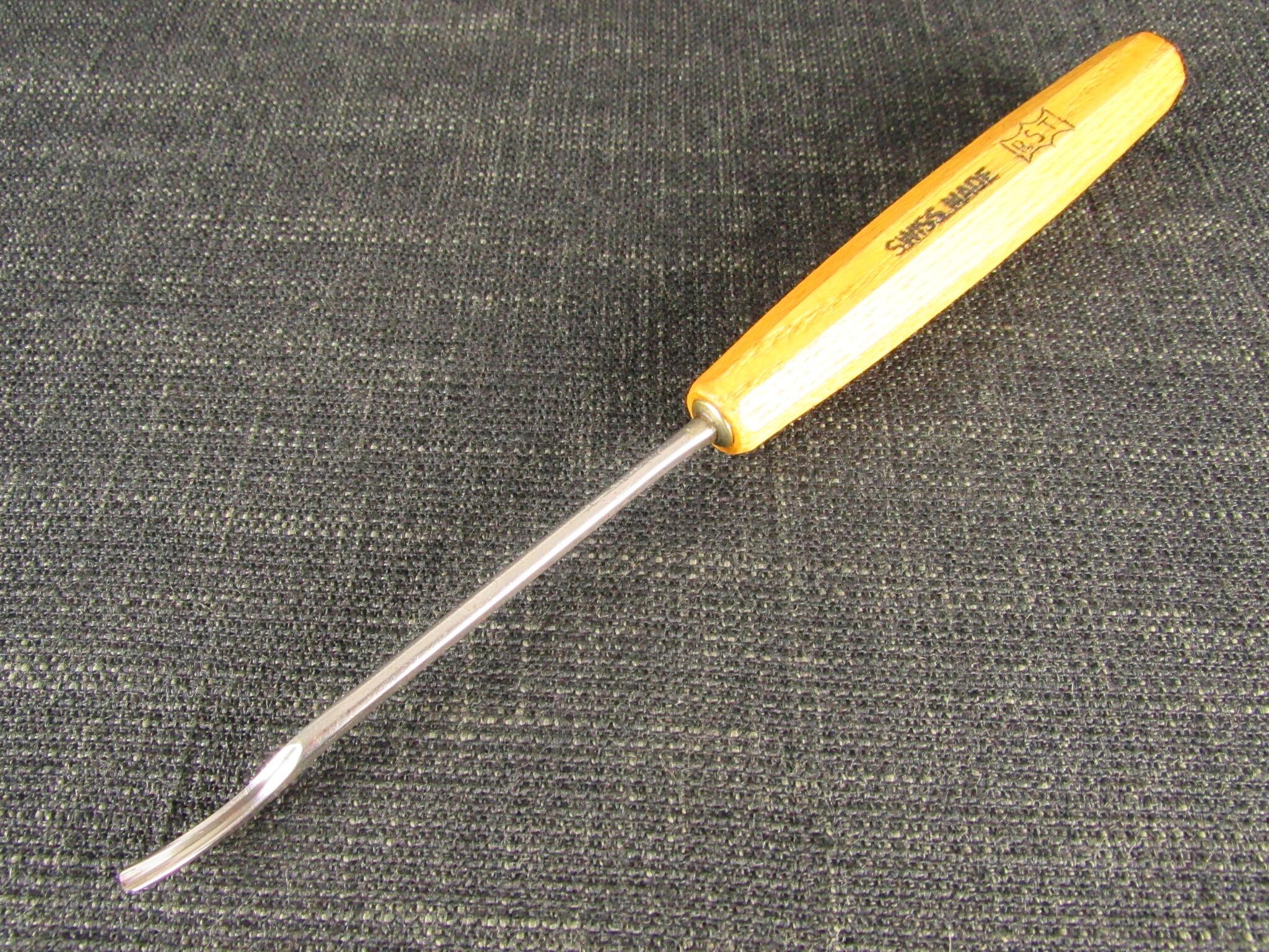 PFEIL No 11 Deep Spoon Bent Gouge - 3mm *SOLD*