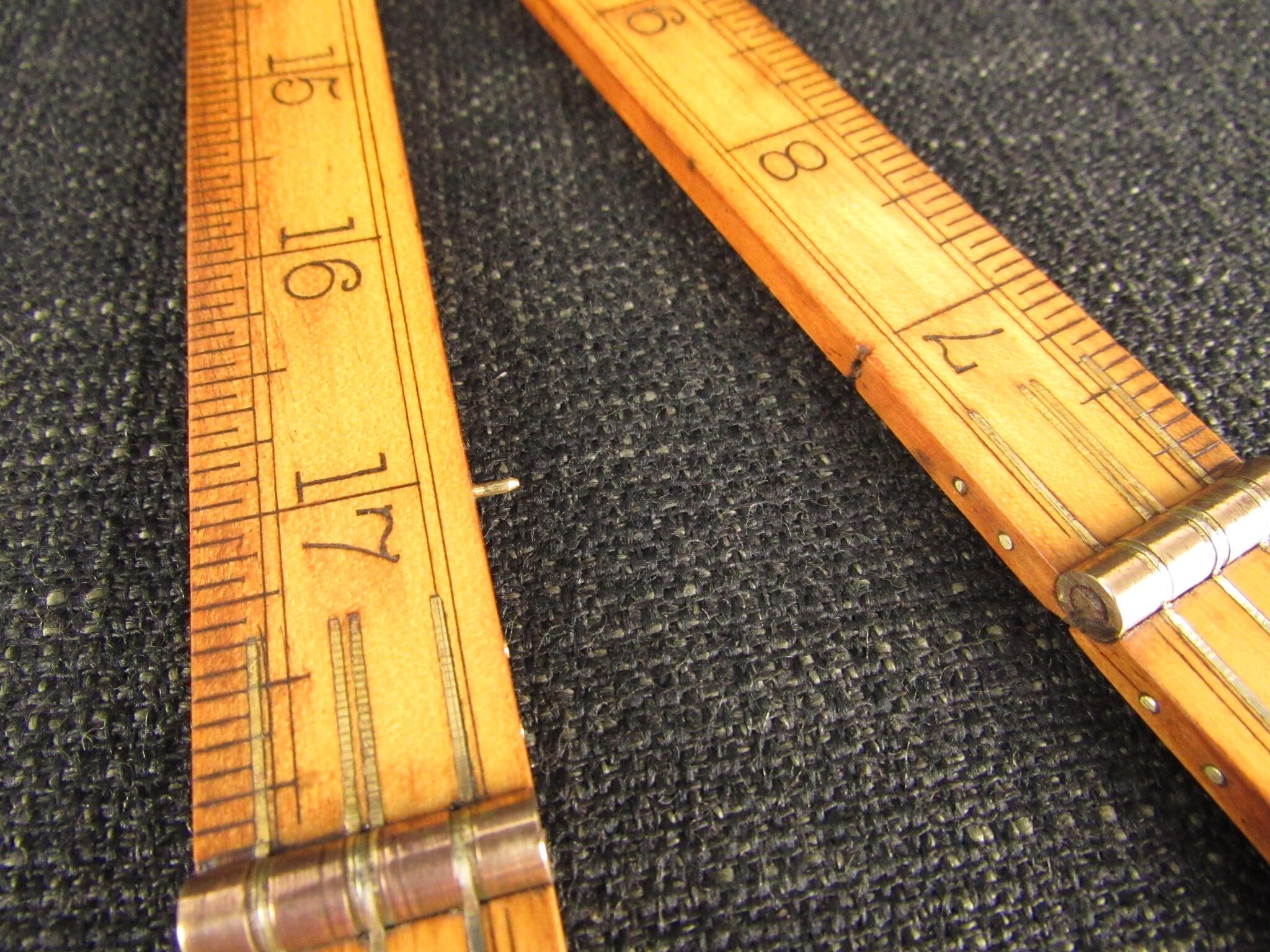 REEVES & SONS 2 foot 4 fold Boxwood Rule *SOLD*