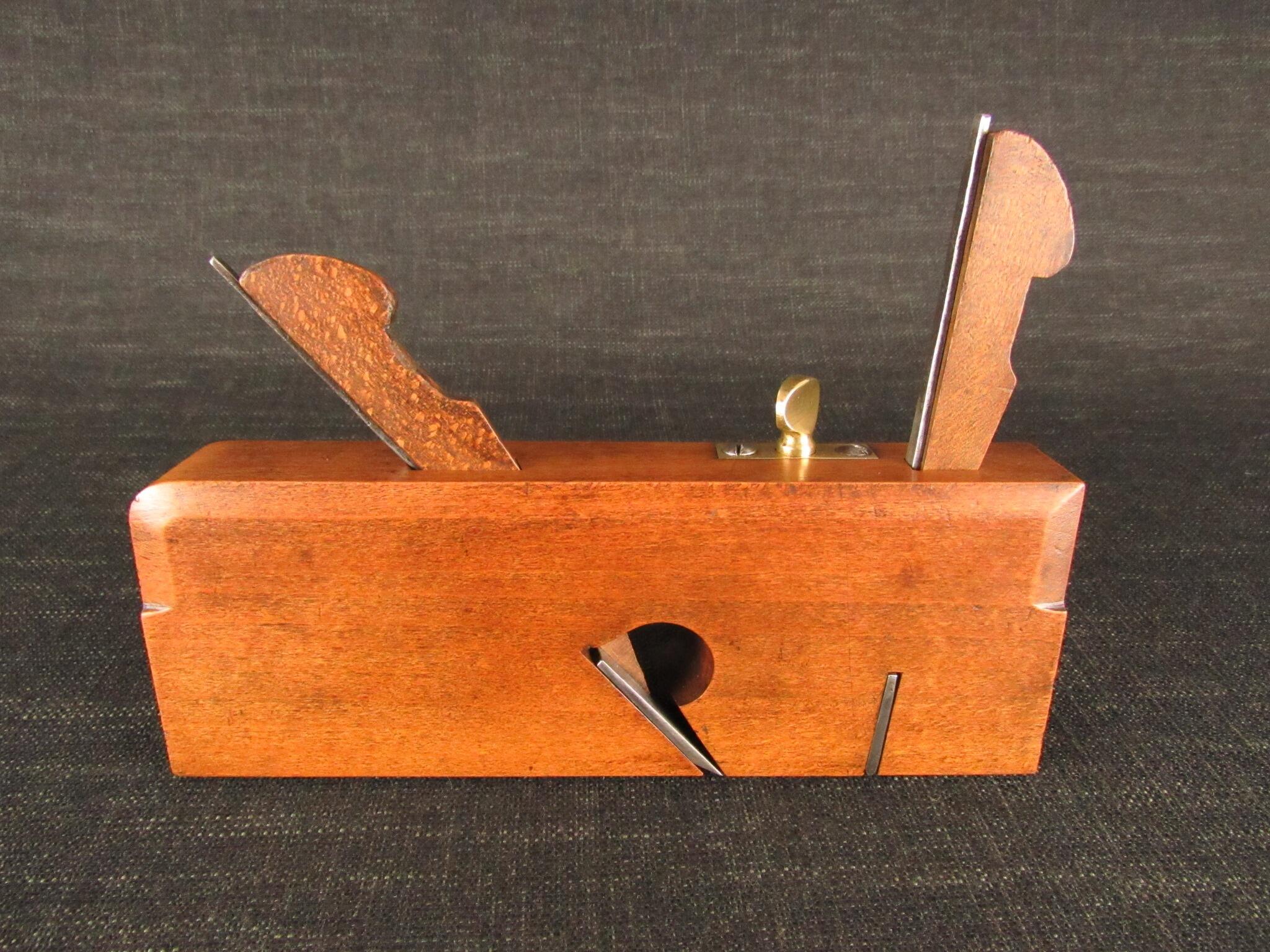 3/4 inch ATKIN & SONS Dado Plane with London mark *SOLD*