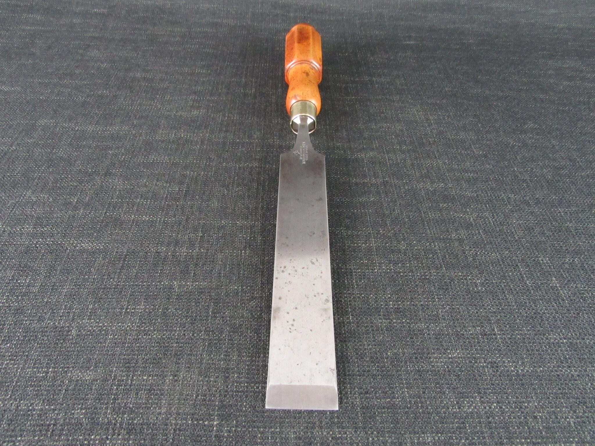 MARPLES 1 1/2 inch Paring Chisel