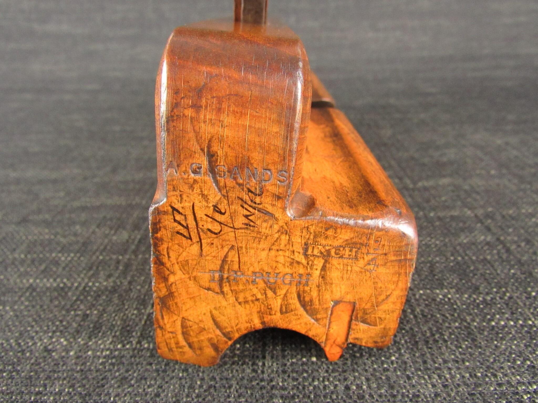 HUGE G DAVIS 1 1/4 inch Side Bead Moulding Plane *SOLD*