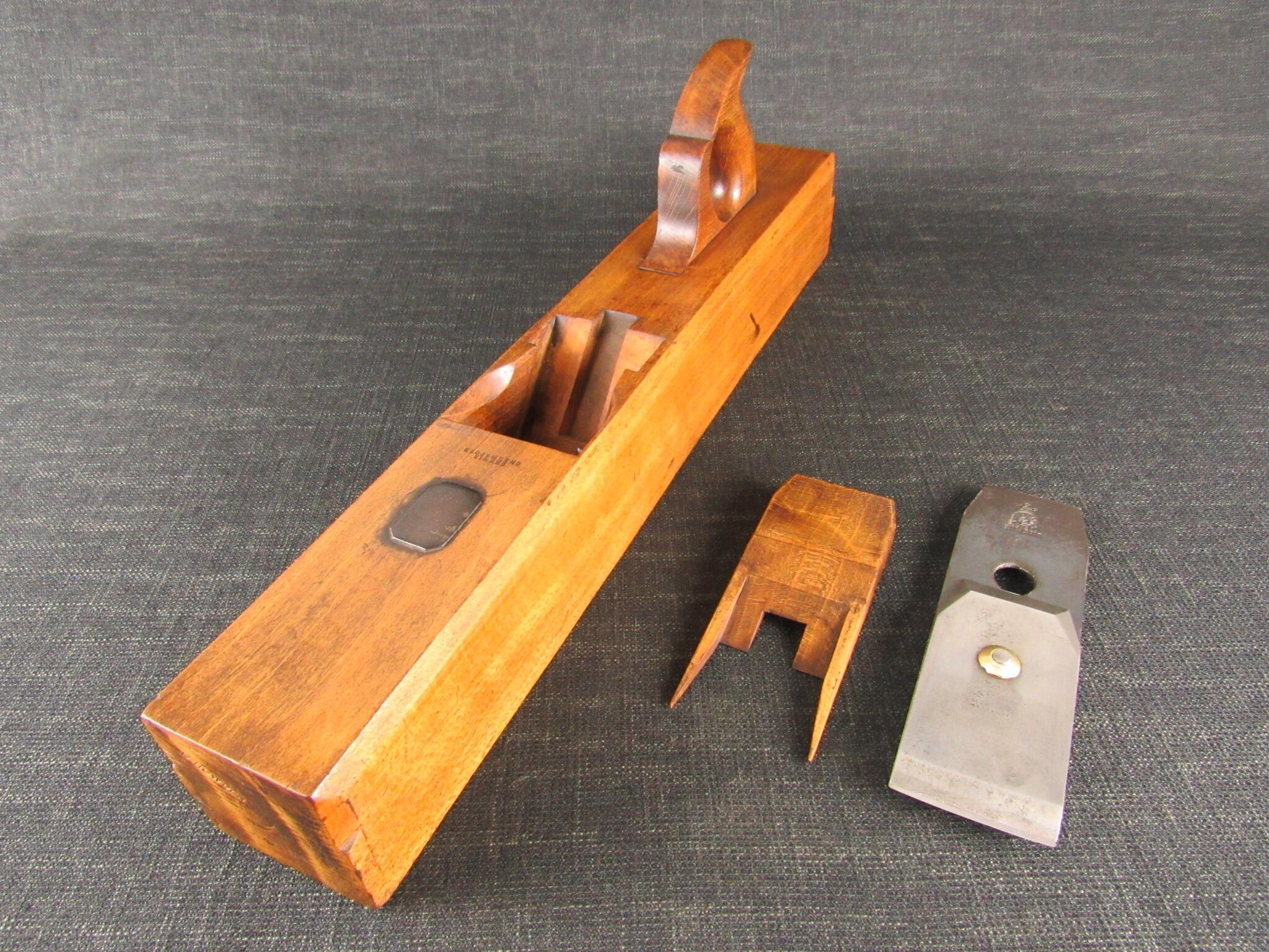 22 inch Wooden Try Plane by DENNIS of Chelmsford *SOLD*