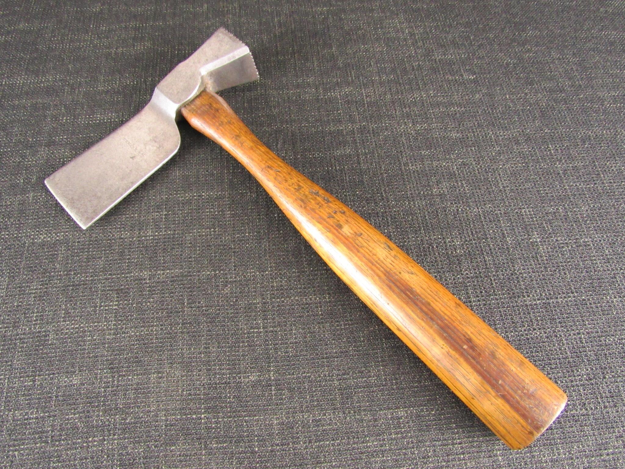 LA SAYRE Shingling Hatchet *SOLD*