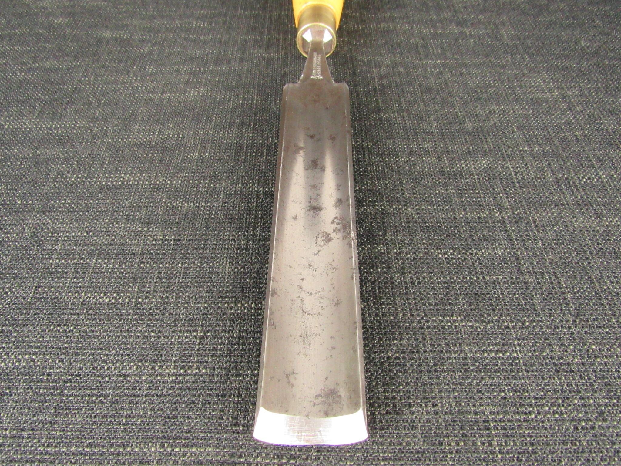 Large HOWARTH Paring Gouge - 1 1/2 inch *SOLD*