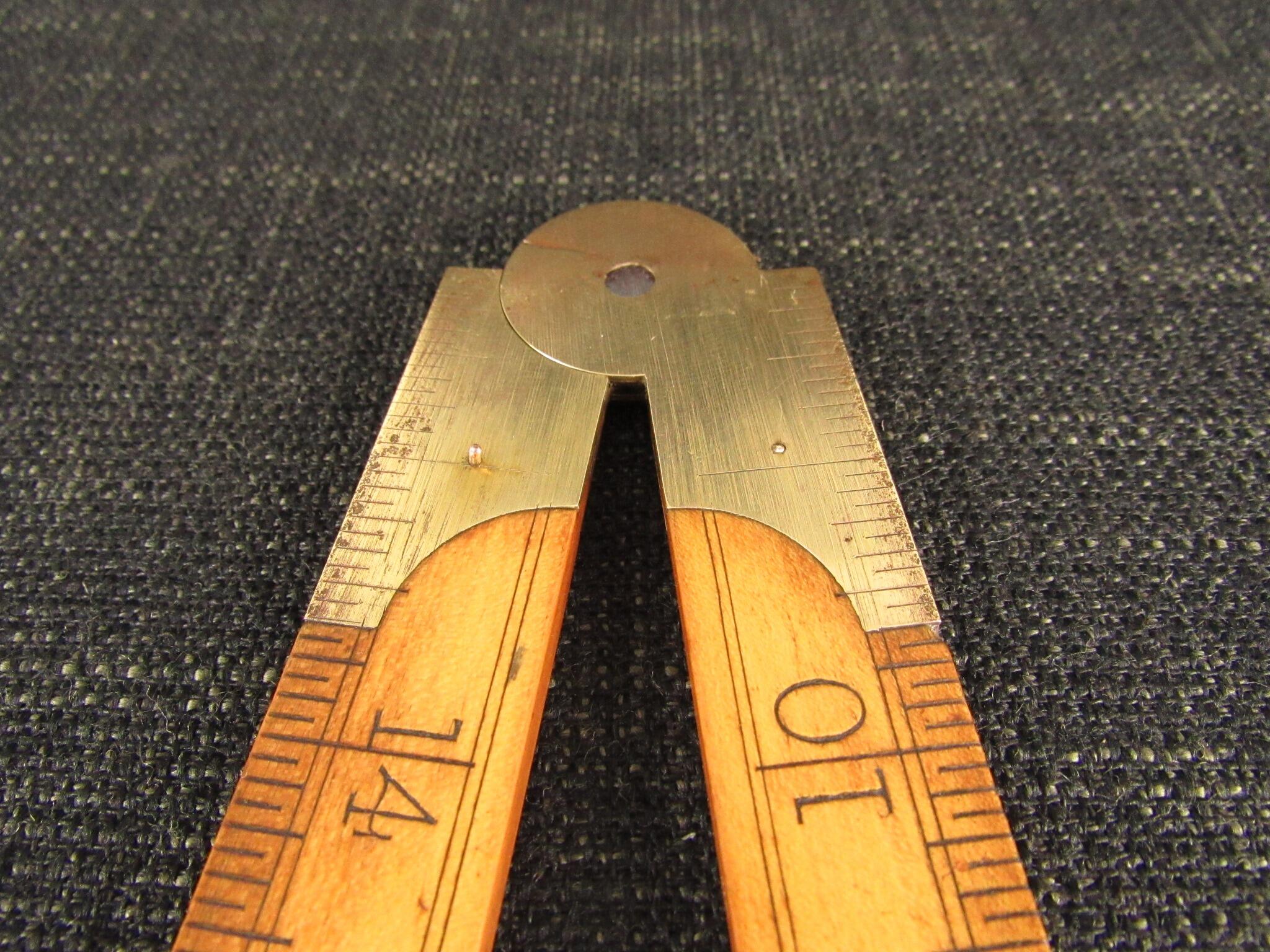 REEVES & SONS 2 foot 4 fold Boxwood Rule *SOLD*