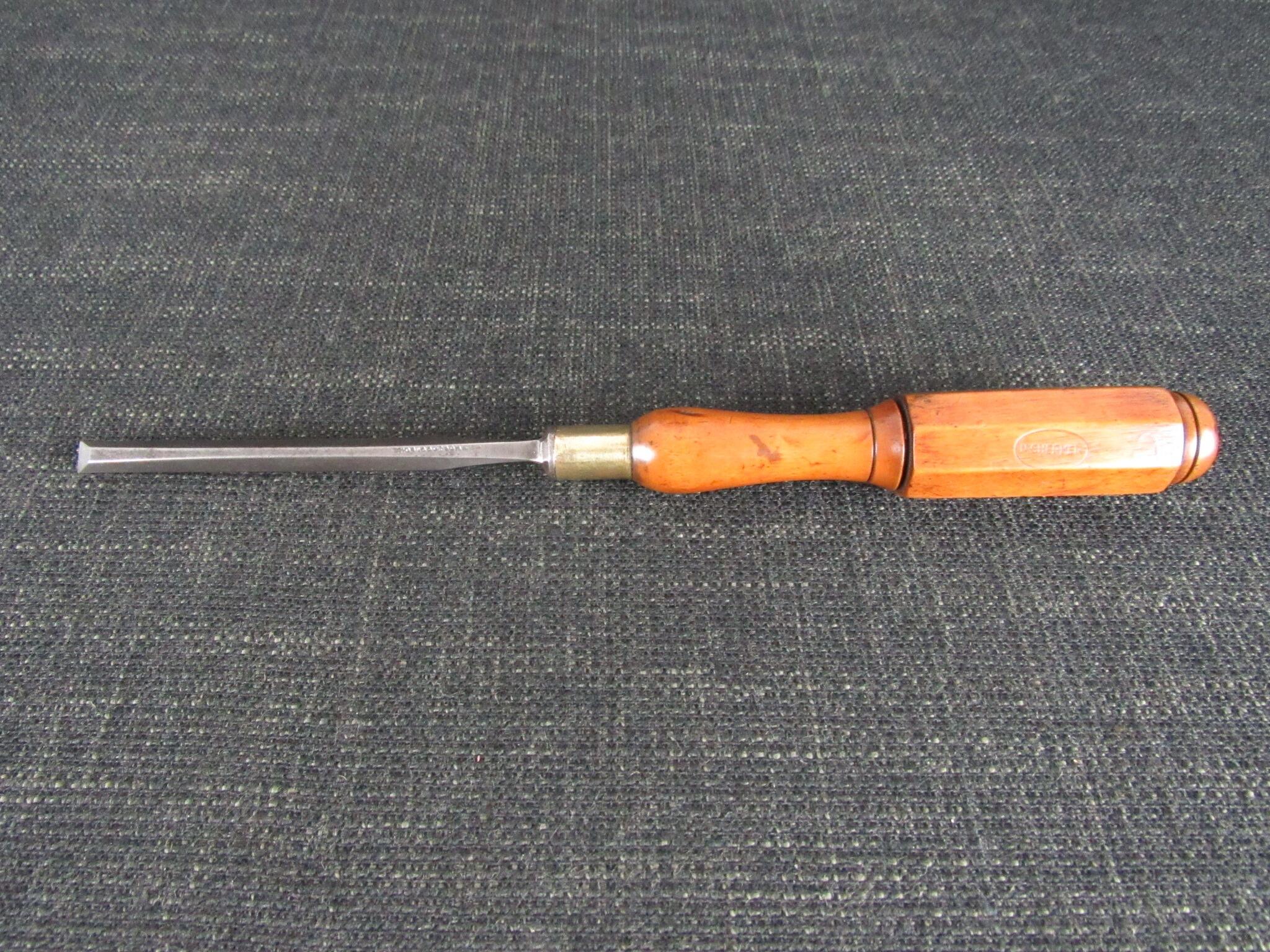 IBBOTSON 1/4 inch Bevel Edge Chisel *SOLD*