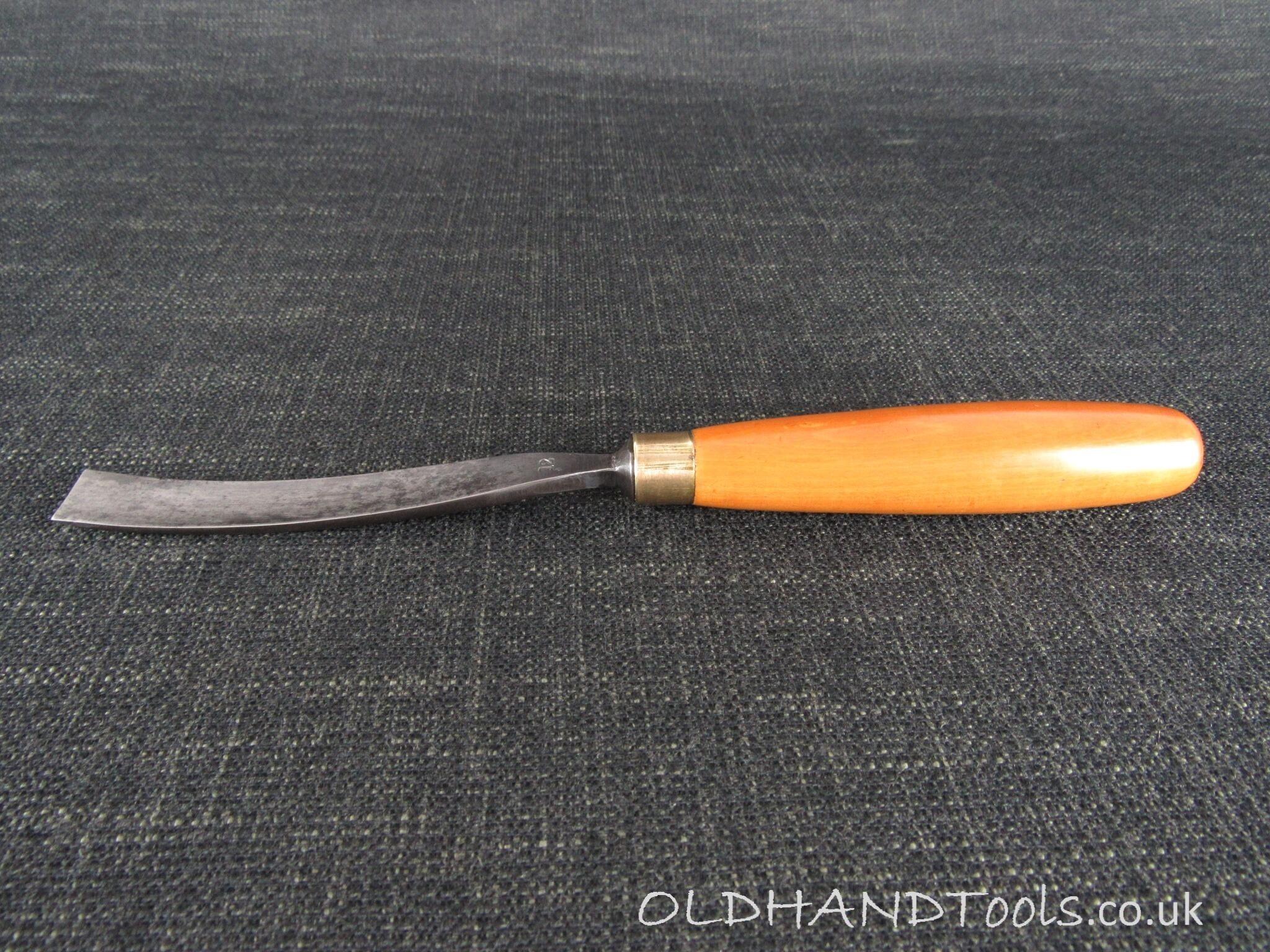 SJ ADDIS London 11/16 inch No 12 Curved Carving Gouge - 18mm