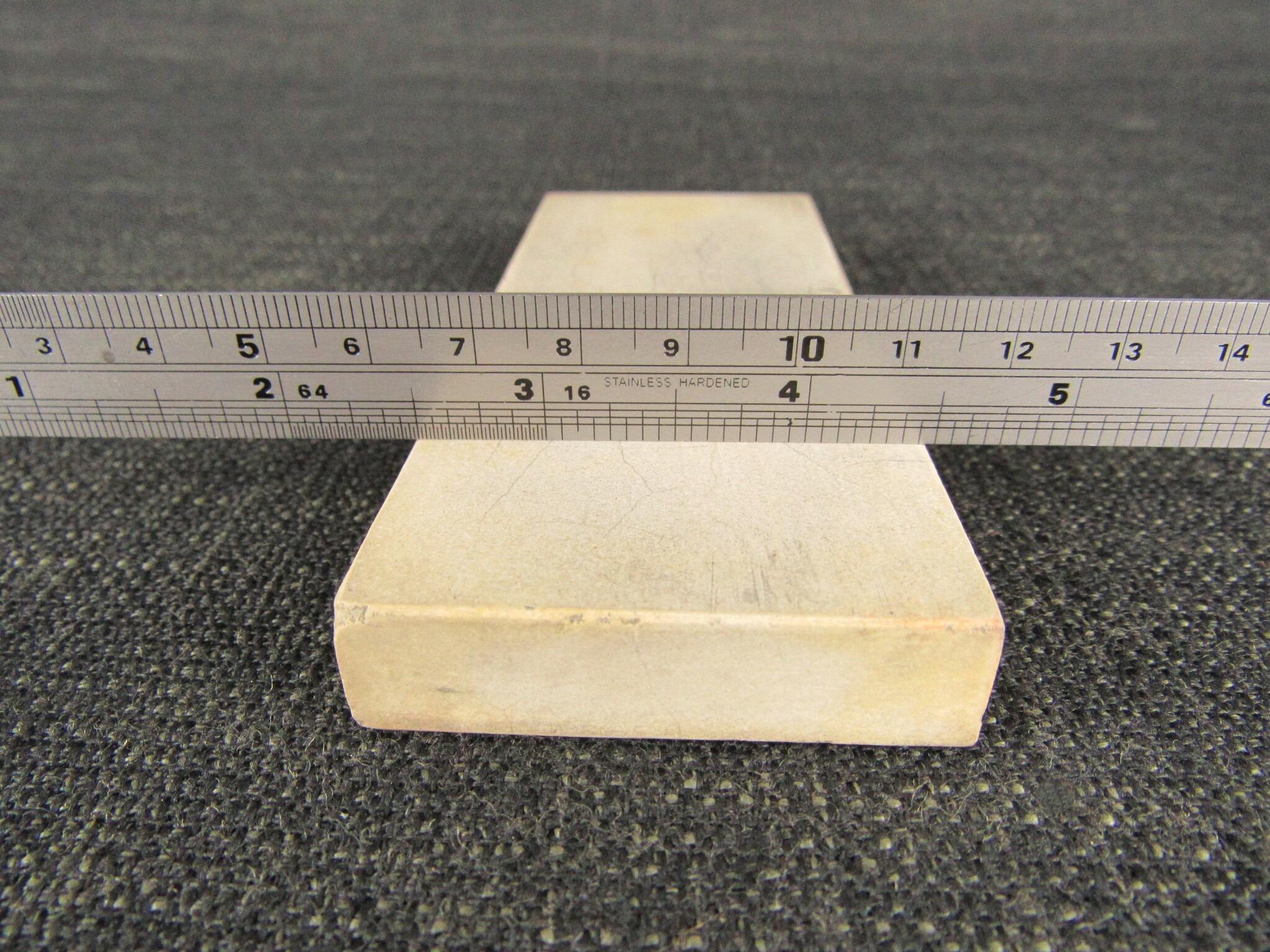 Aloxite Superfine Hone No 200 Razor Hone *SOLD*