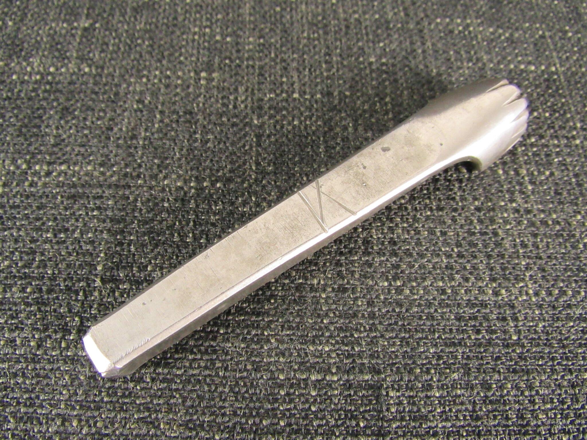 MARPLES Half Round Pinking Iron Punch *SOLD*