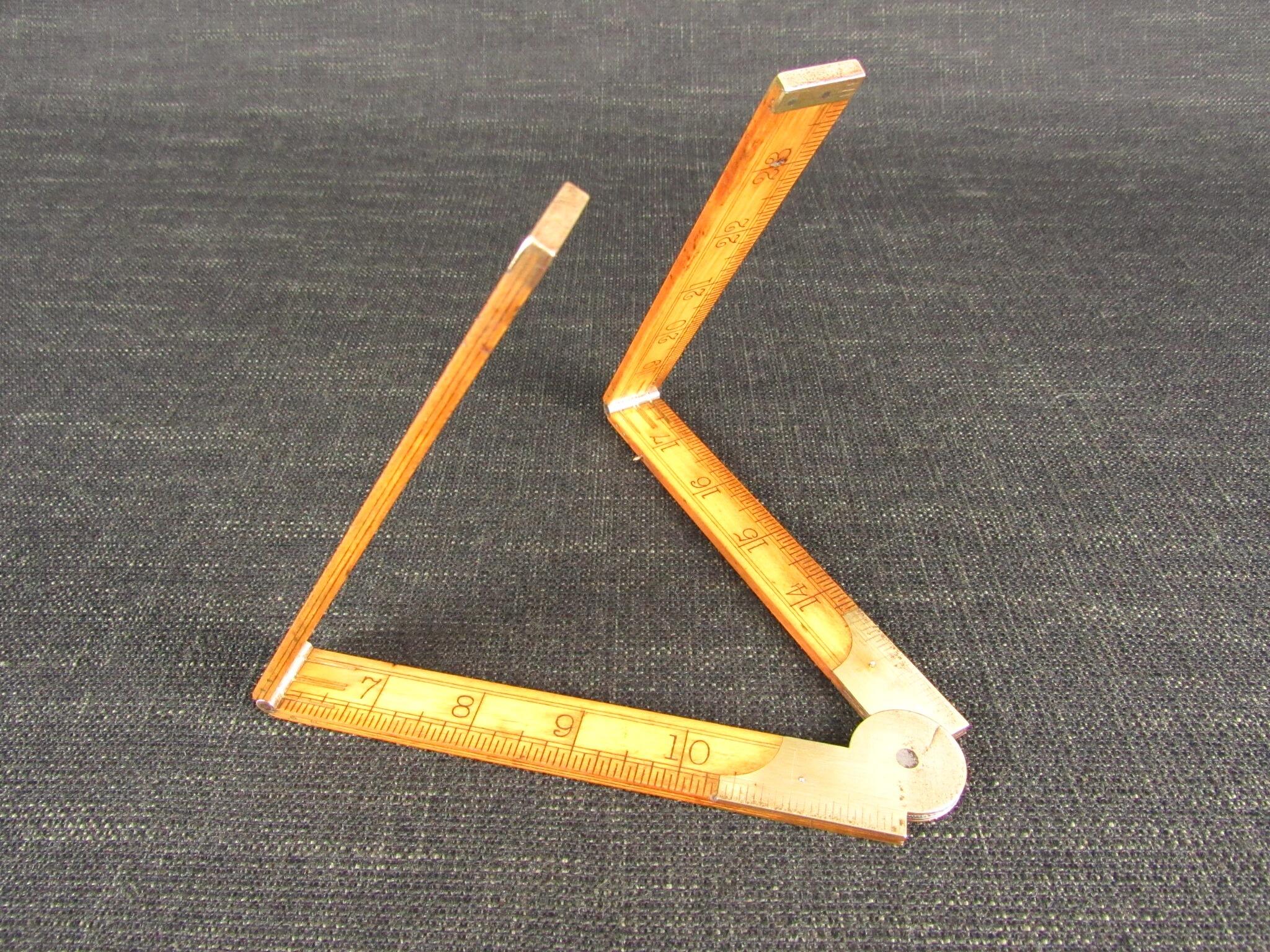 REEVES & SONS 2 foot 4 fold Boxwood Rule *SOLD*