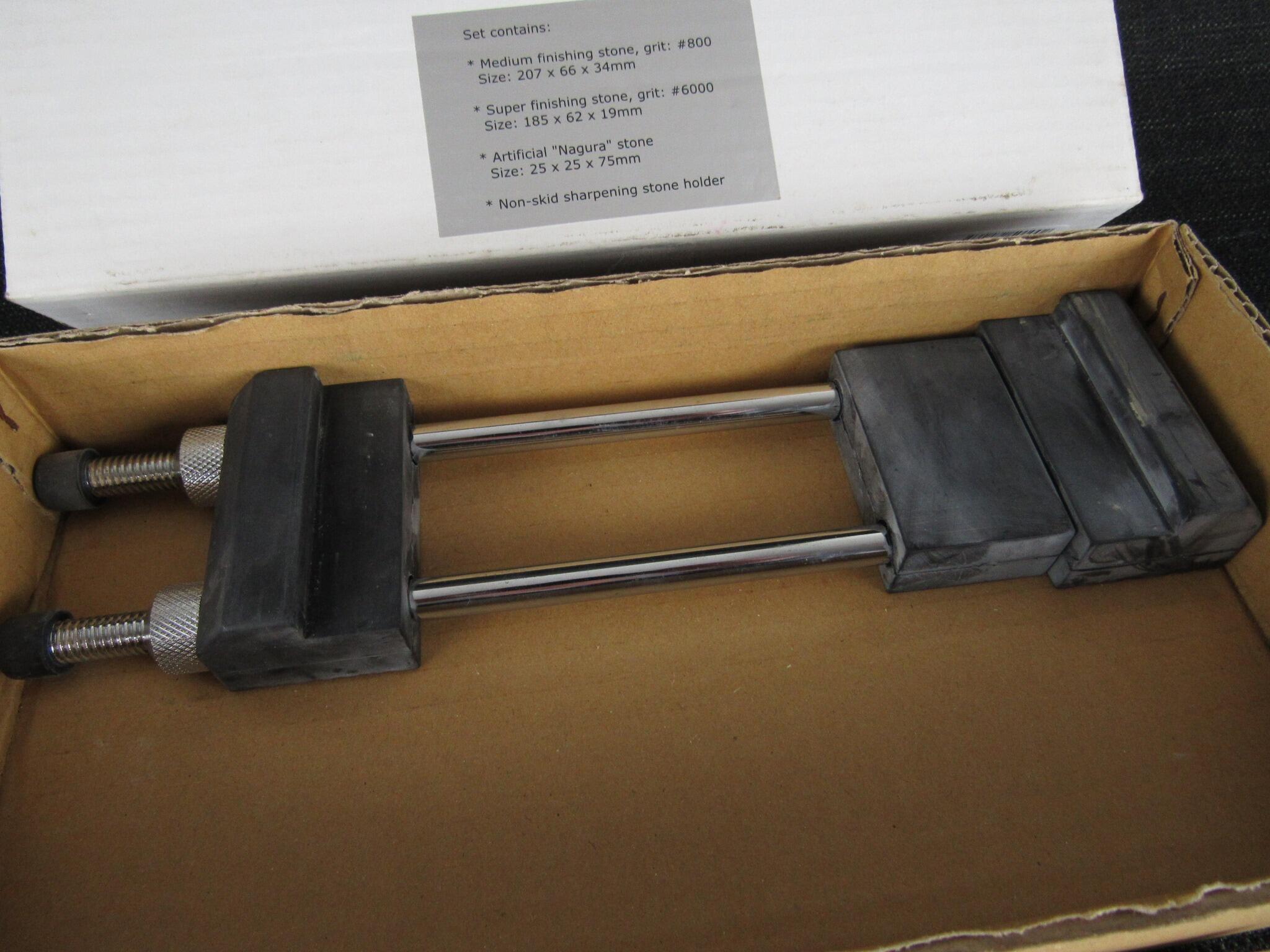 ICE BEAR Waterstone Sharpening Kit *SOLD*