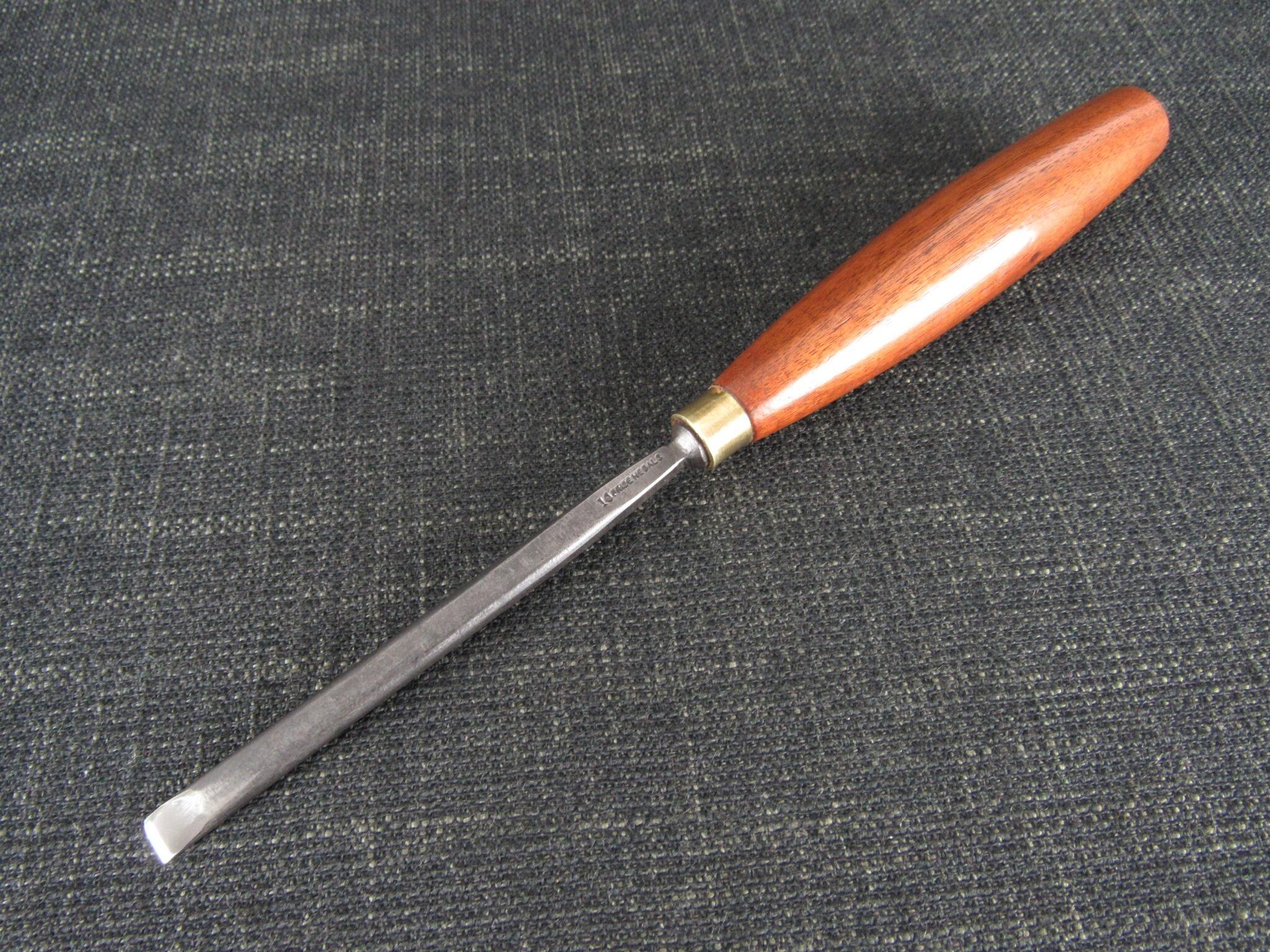 JB ADDIS 5/16 inch No.4 Carving Gouge - 8mm *SOLD*