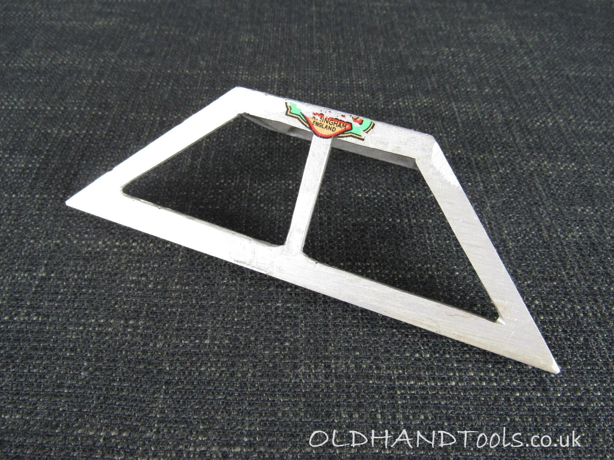 SMALLWOOD Mitre Template