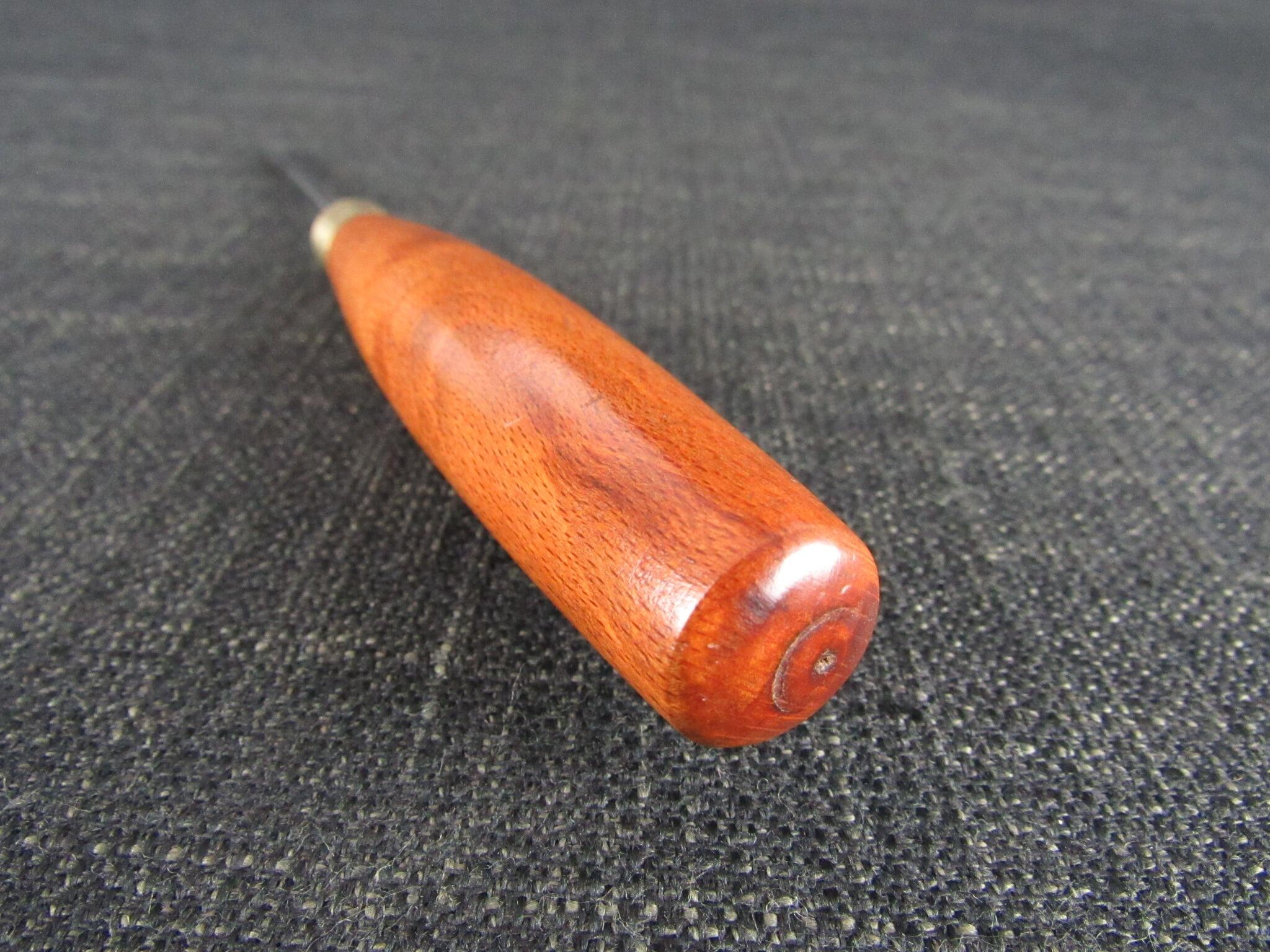 HERRING Fishtail Carving Chisel - 1/4 inch 7mm *SOLD*