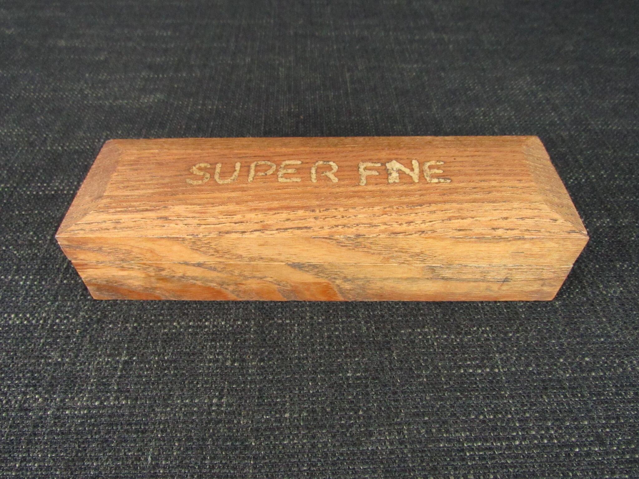 CARBORUNDUM No 201a Superfine Honing Stone
