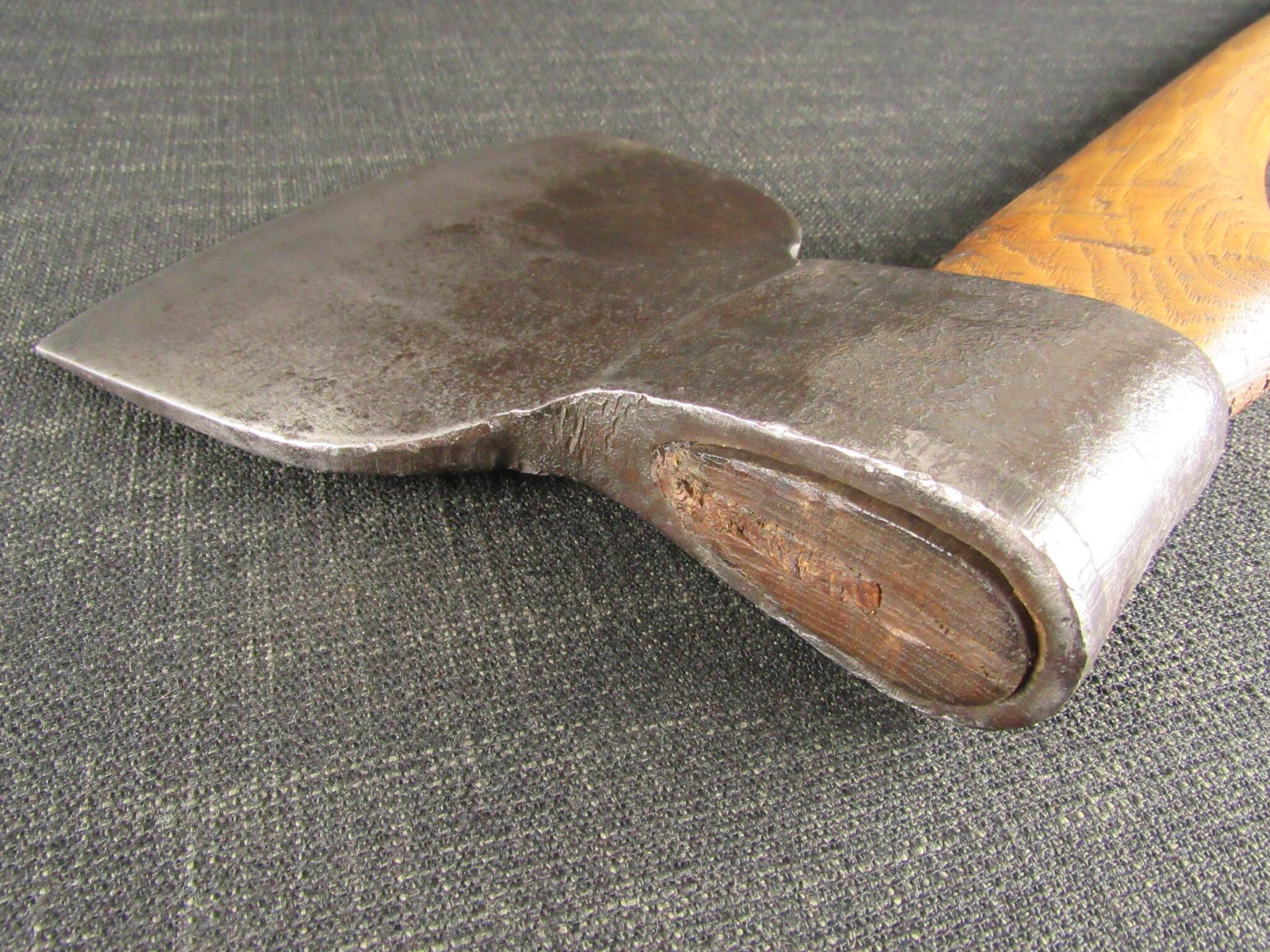 ELWELL 3516 Topping Axe *SOLD*