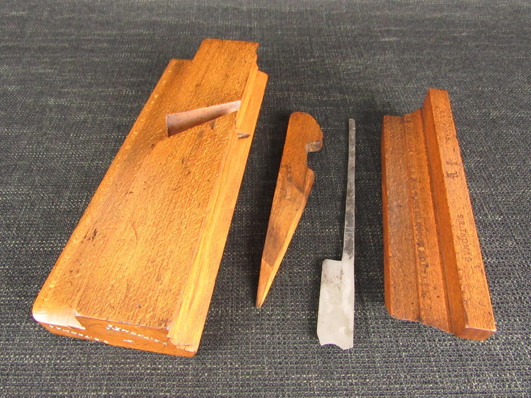 MALLOCH Sash Window Moulding Plane with Mitre Template - 5/8 Ovolo *SOLD*