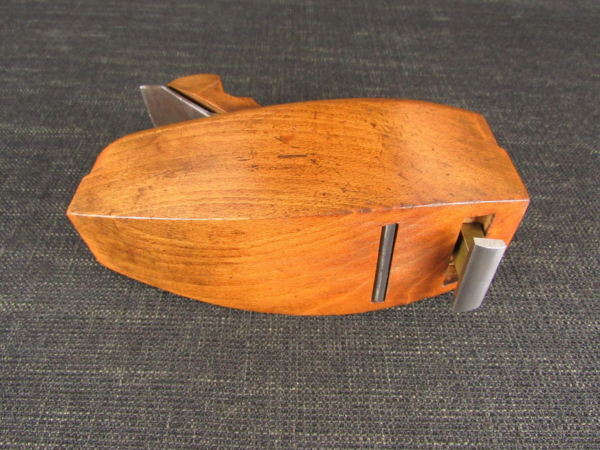 KING & COMPANY Wooden Compass Plane with Screw Stop *SOLD*