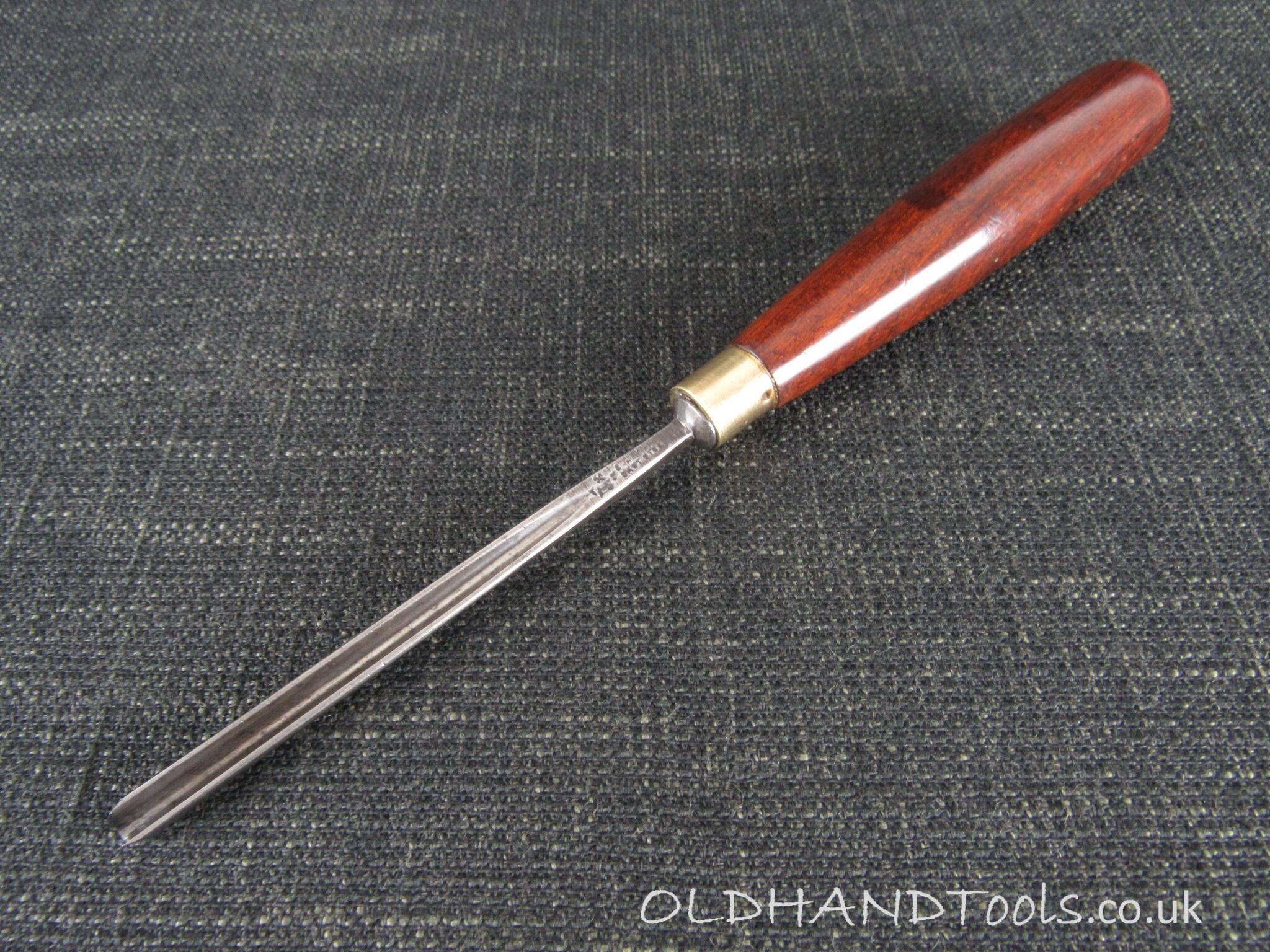 3/16 inch SJ ADDIS No 11 Deep Carving Gouge - 5mm