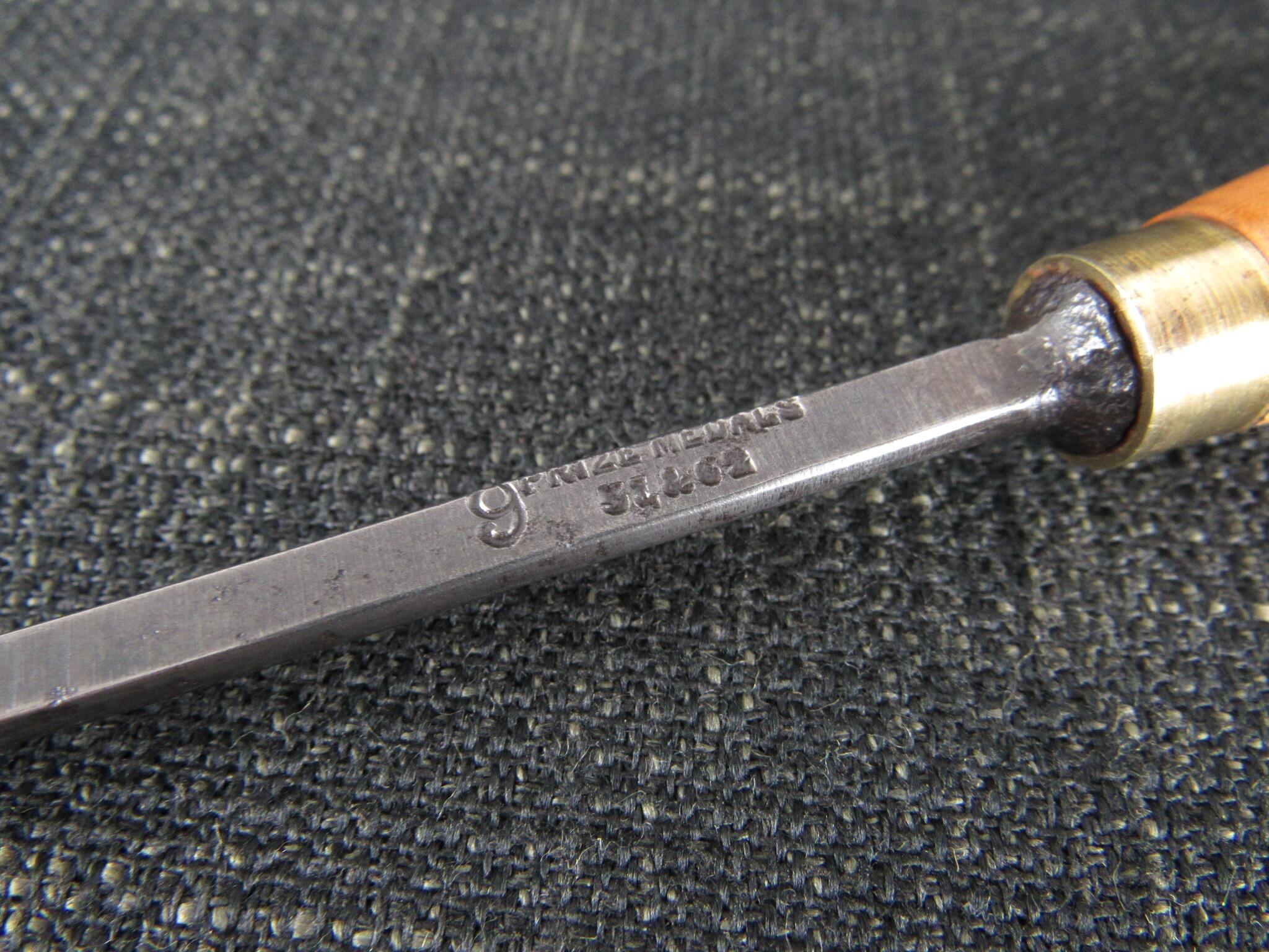 JB ADDIS 3/16 inch Spoon Carving Gouge - 9 Prize Medals