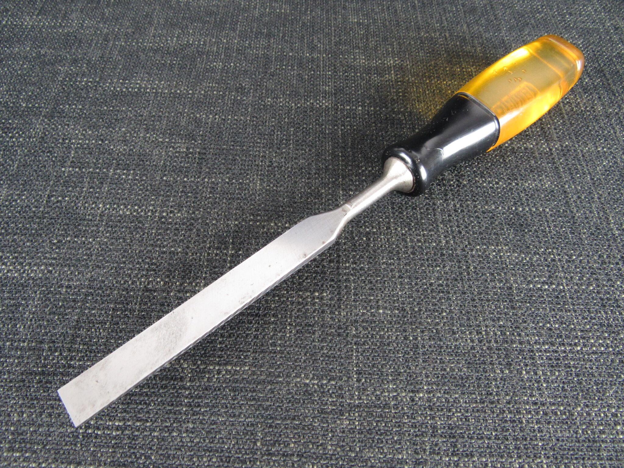STANLEY Australia Bevel Edge Chisel - 1/2 inch