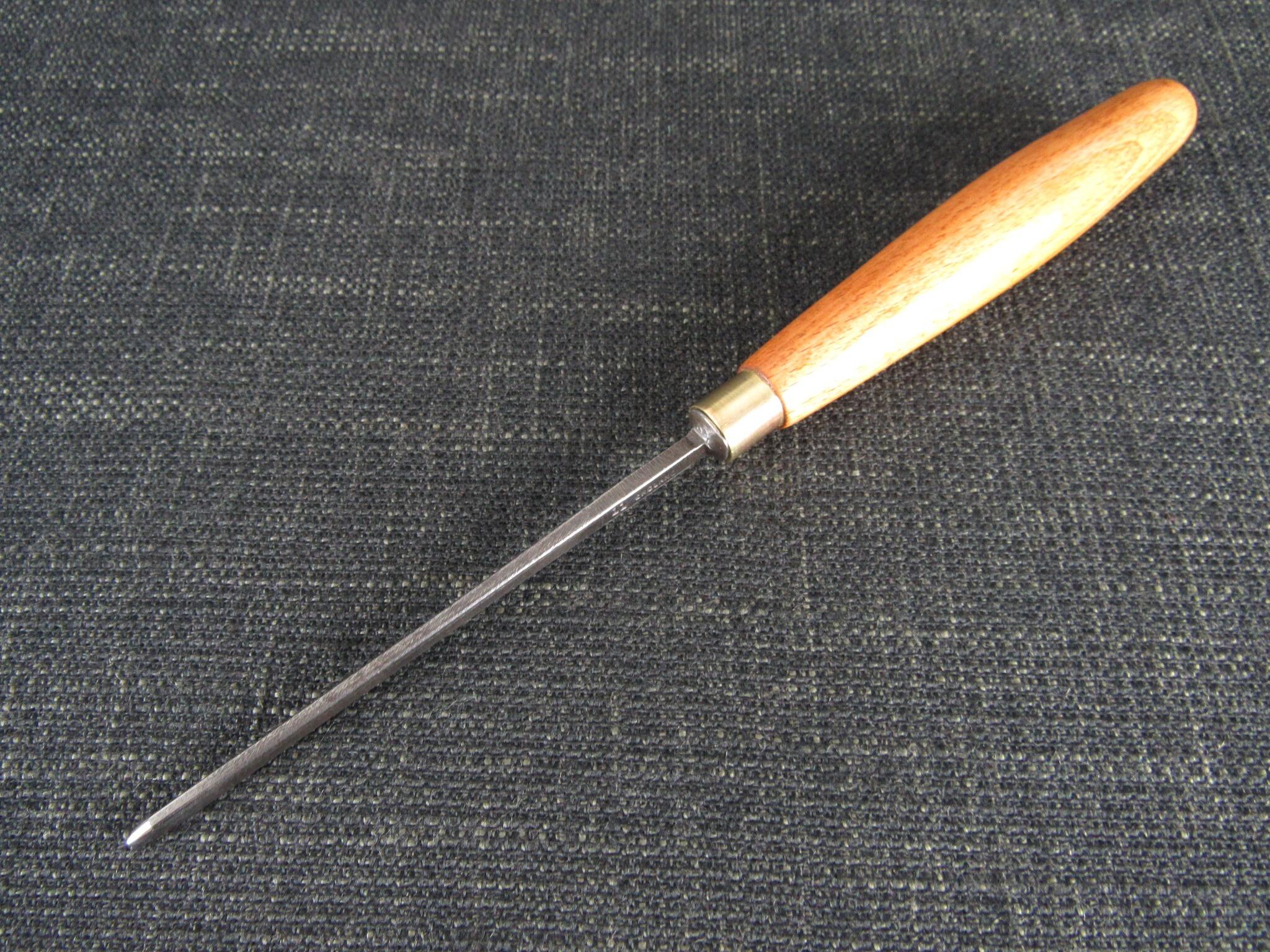 SJ ADDIS No 11 Deep Carving Gouge - 2mm