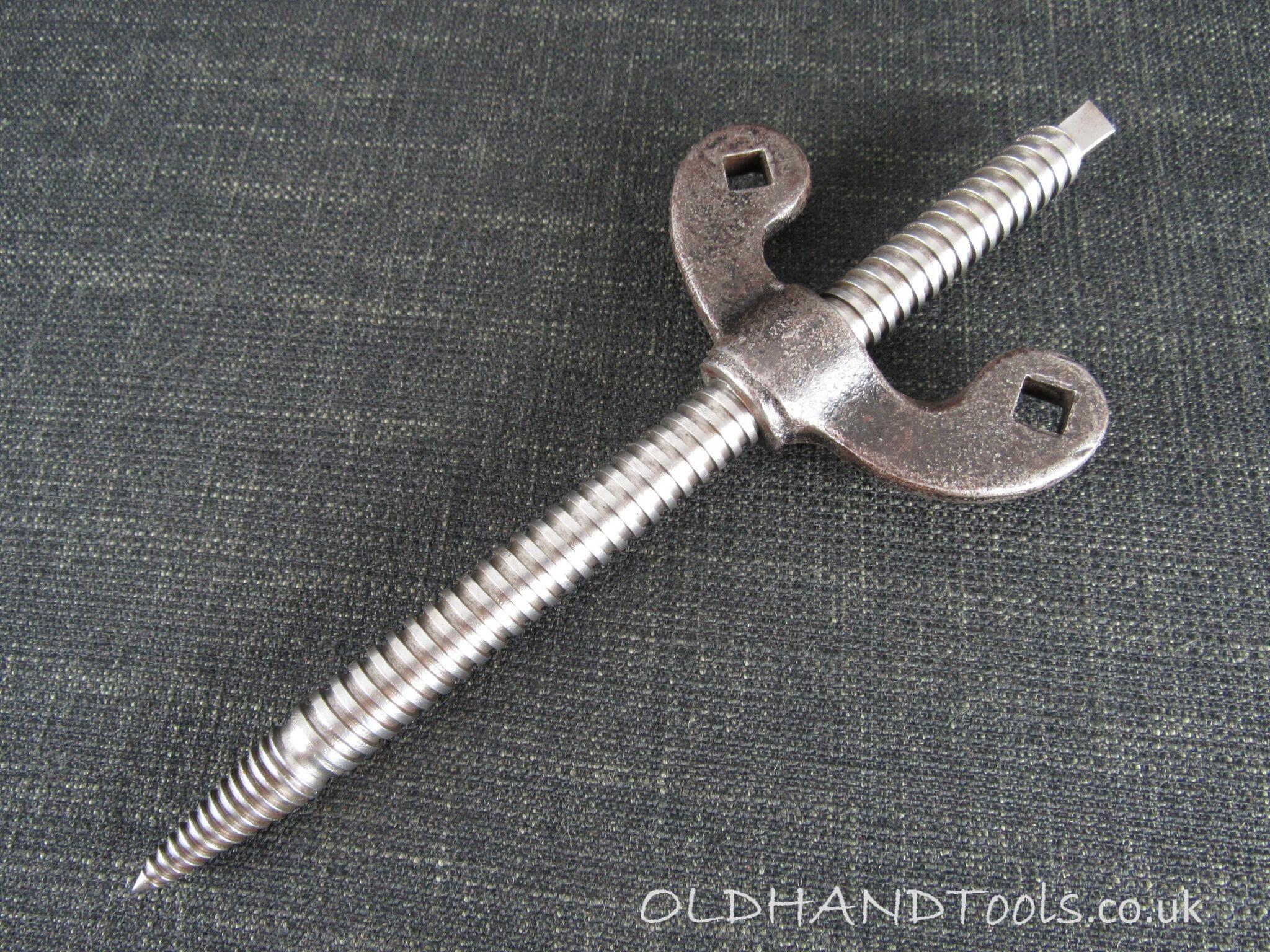 Large Carvers Screw *SOLD*