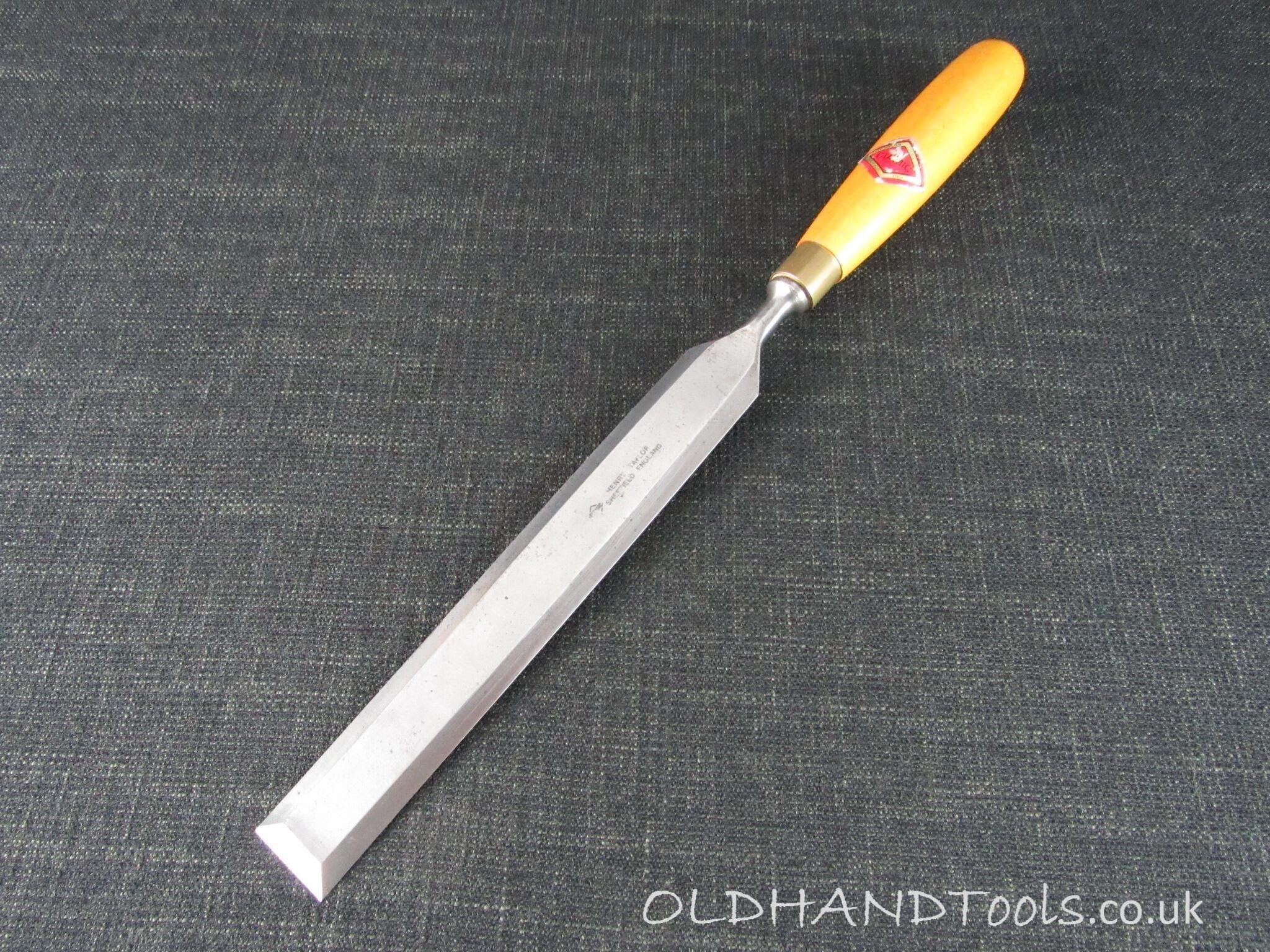 1 1/8 inch HENRY TAYLOR Bevel Edge Paring Chisel - 29mm *SOLD*