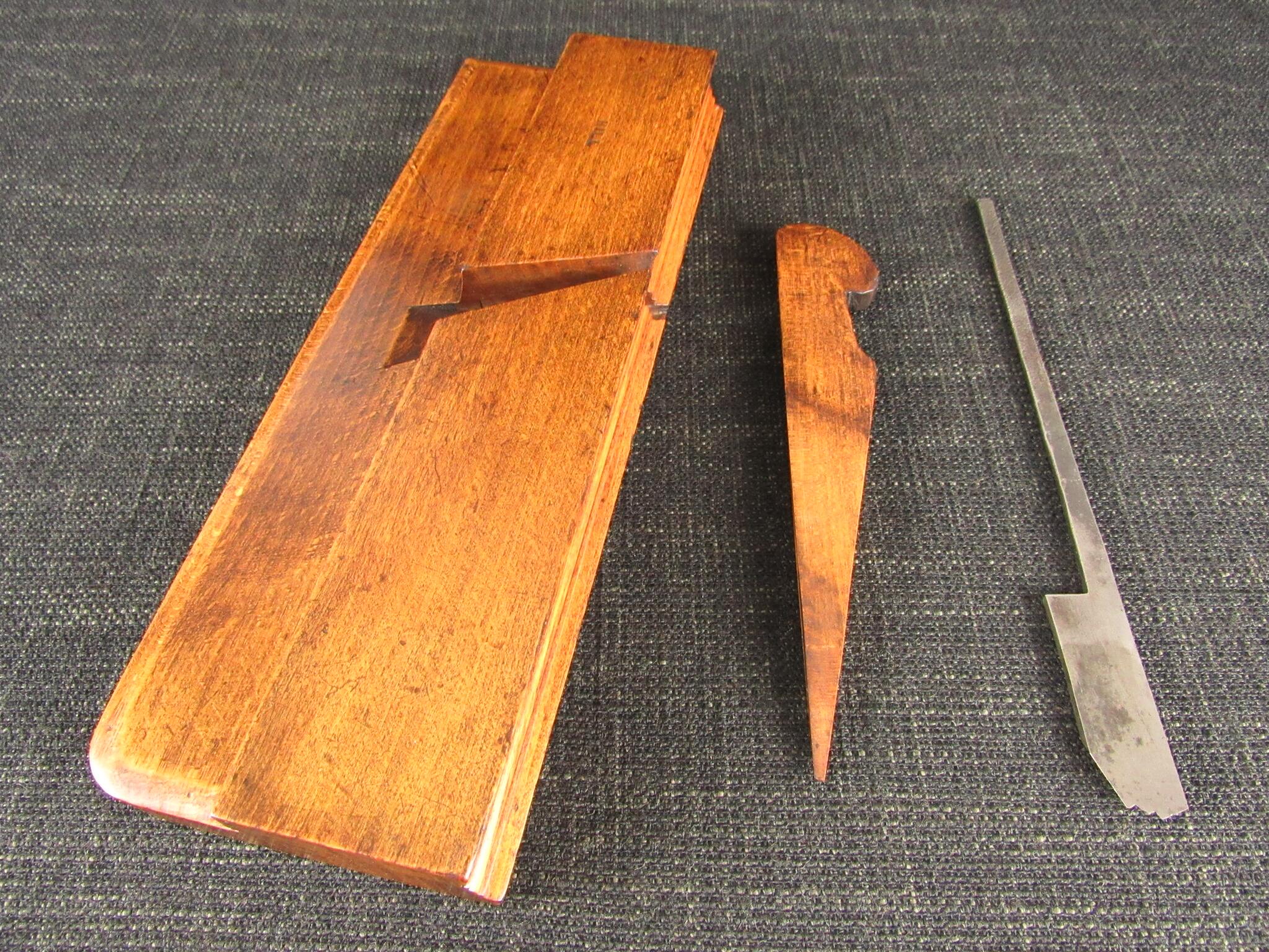 BERRY Small Complex Moulding Plane - Dropped Cove with Fillet *SOLD*